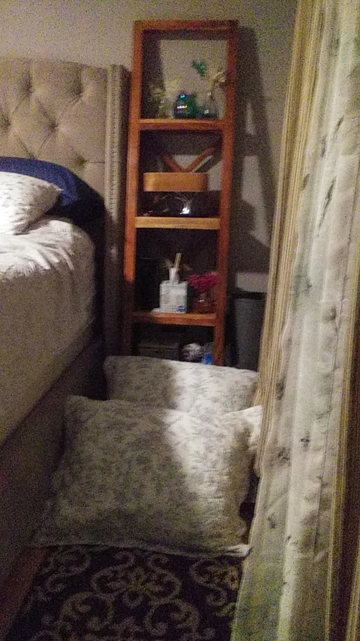 my cozy yoga corner | Scrolller