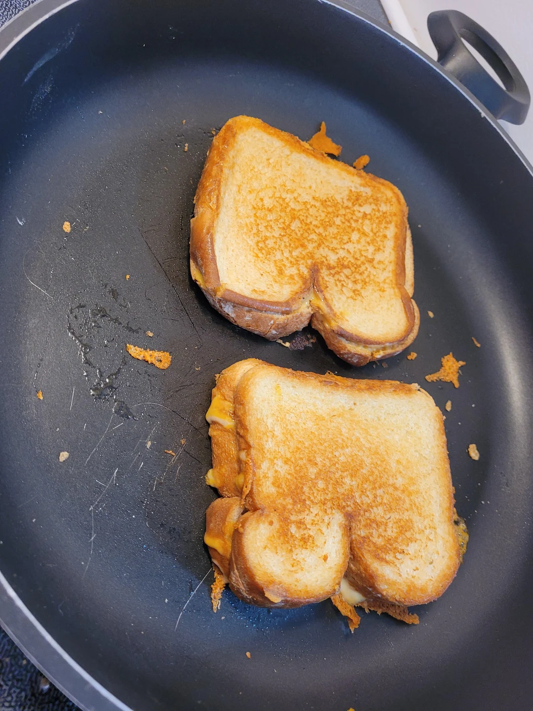 My grilled cheese looks like butts NSFW | Scrolller