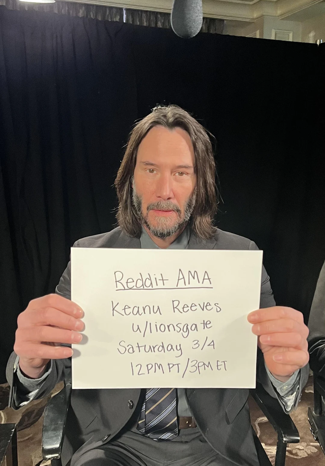 Hi, I’m Keanu Reeves, AMA | Scrolller