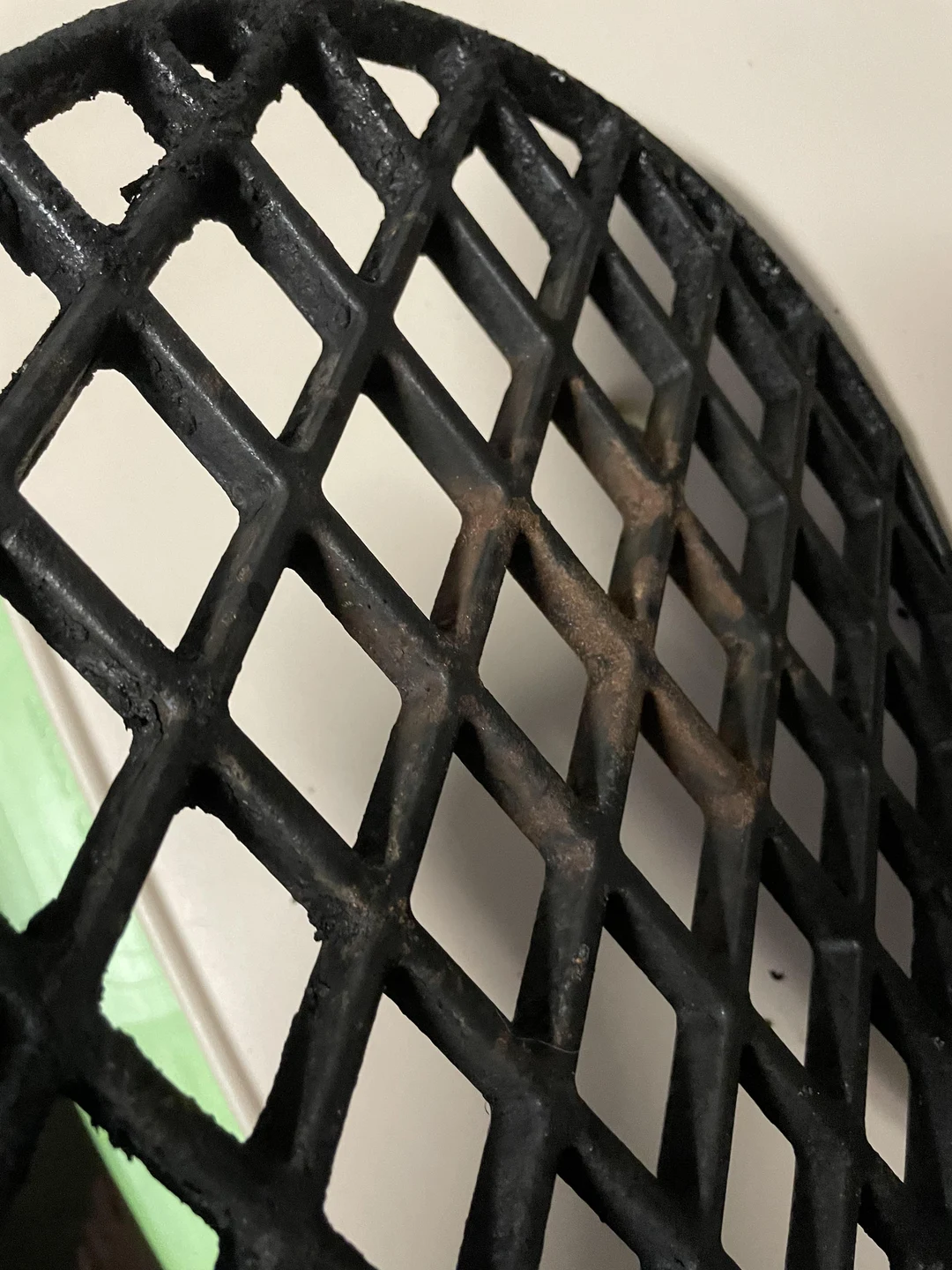 Grill grate rust | Scrolller