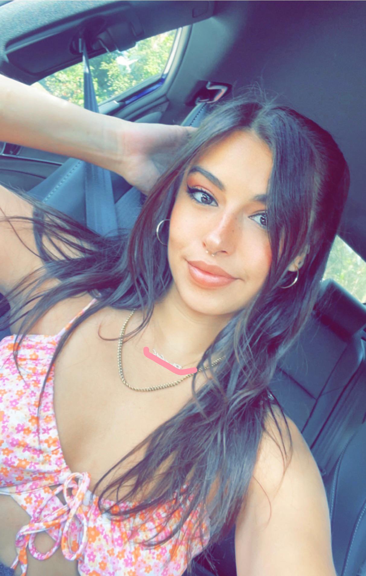 Here’s my face do I have your approval? | Scrolller