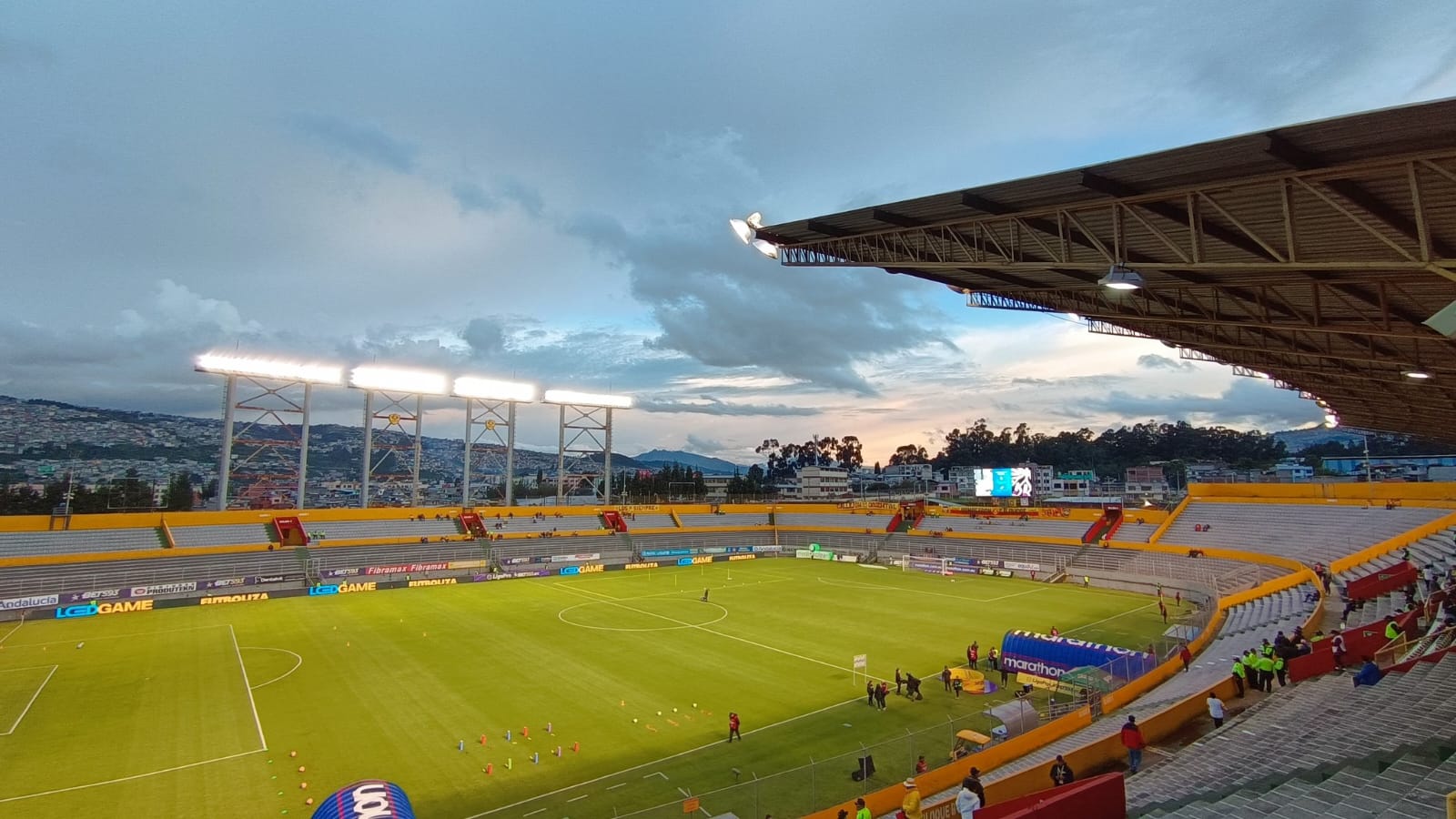 Estadio Gonzalo Pozo Ripalda, Quito, Ecuador | Scrolller