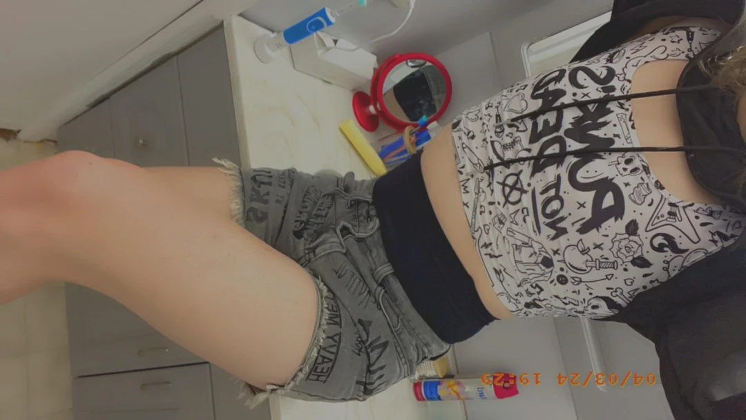 Punk’s not dead!! | Scrolller