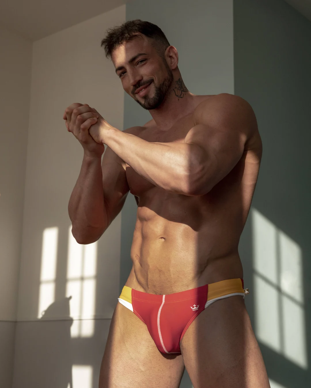 Bi-colored speedo | Scrolller
