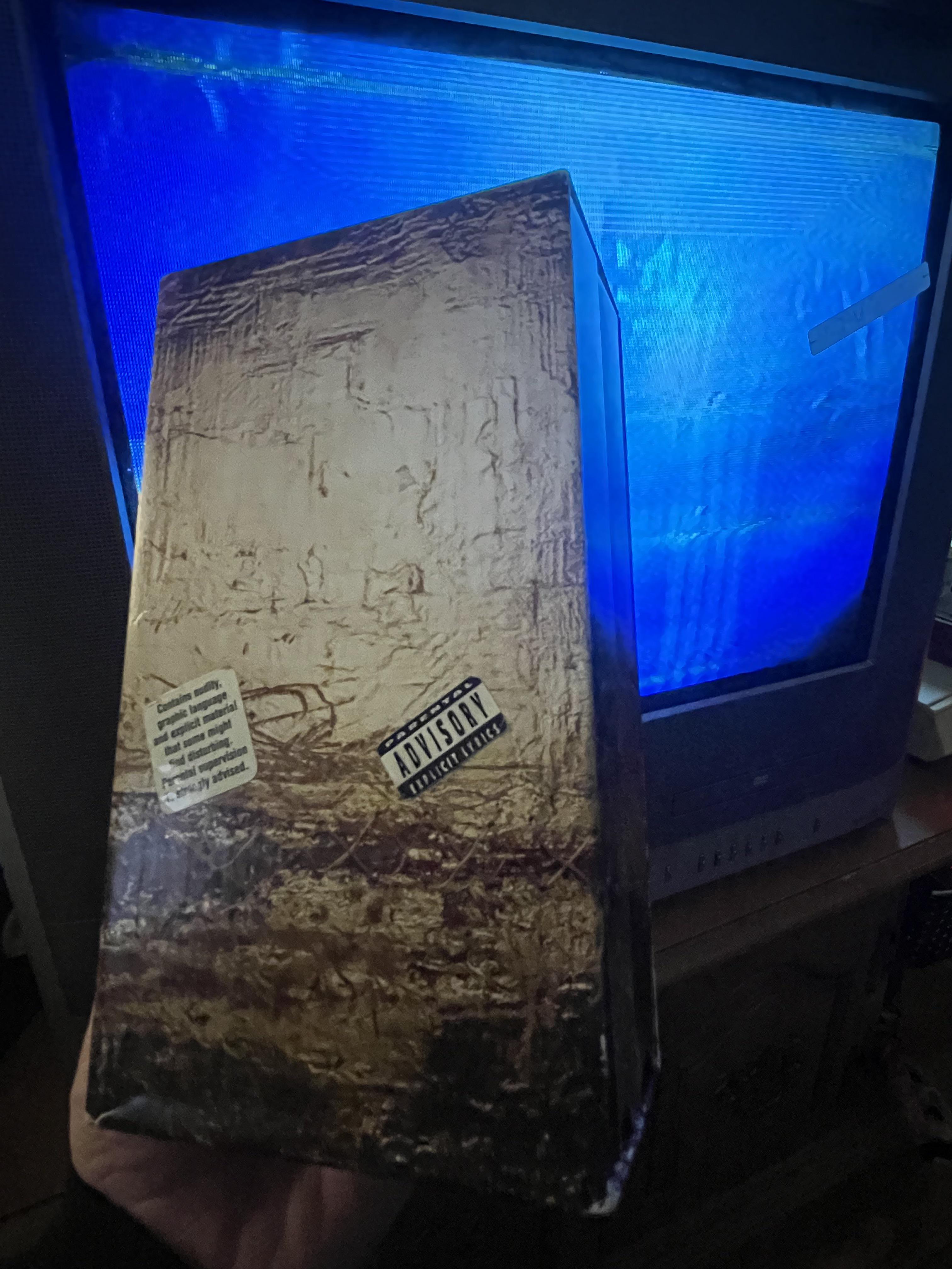 halo twelve | Scrolller