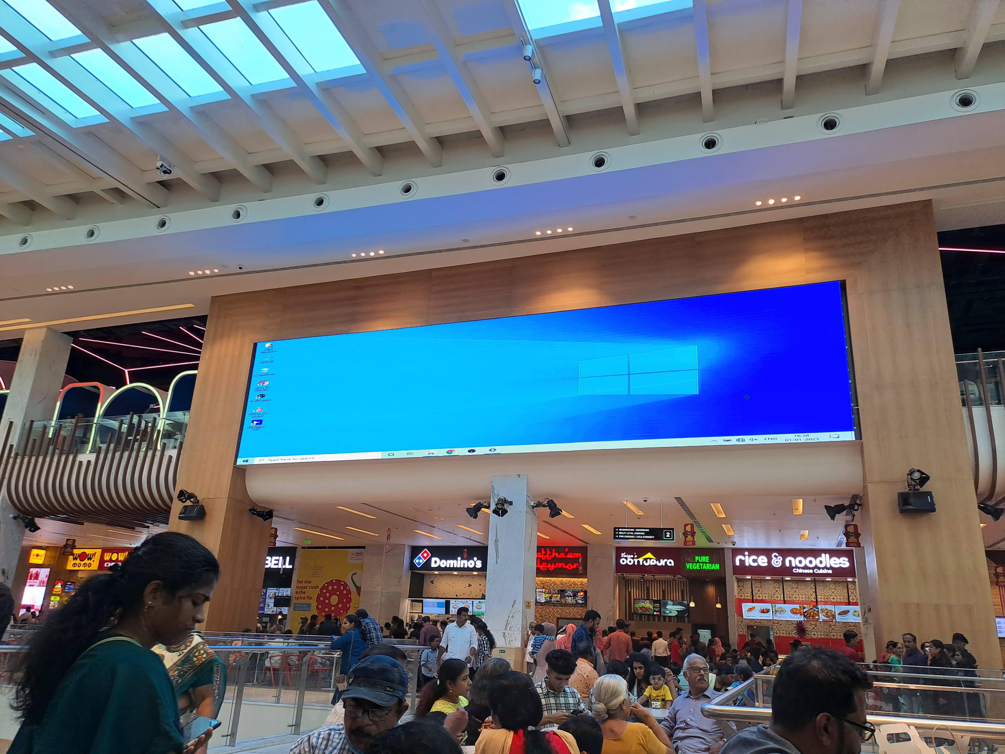 Ultra wide gaming | Scrolller