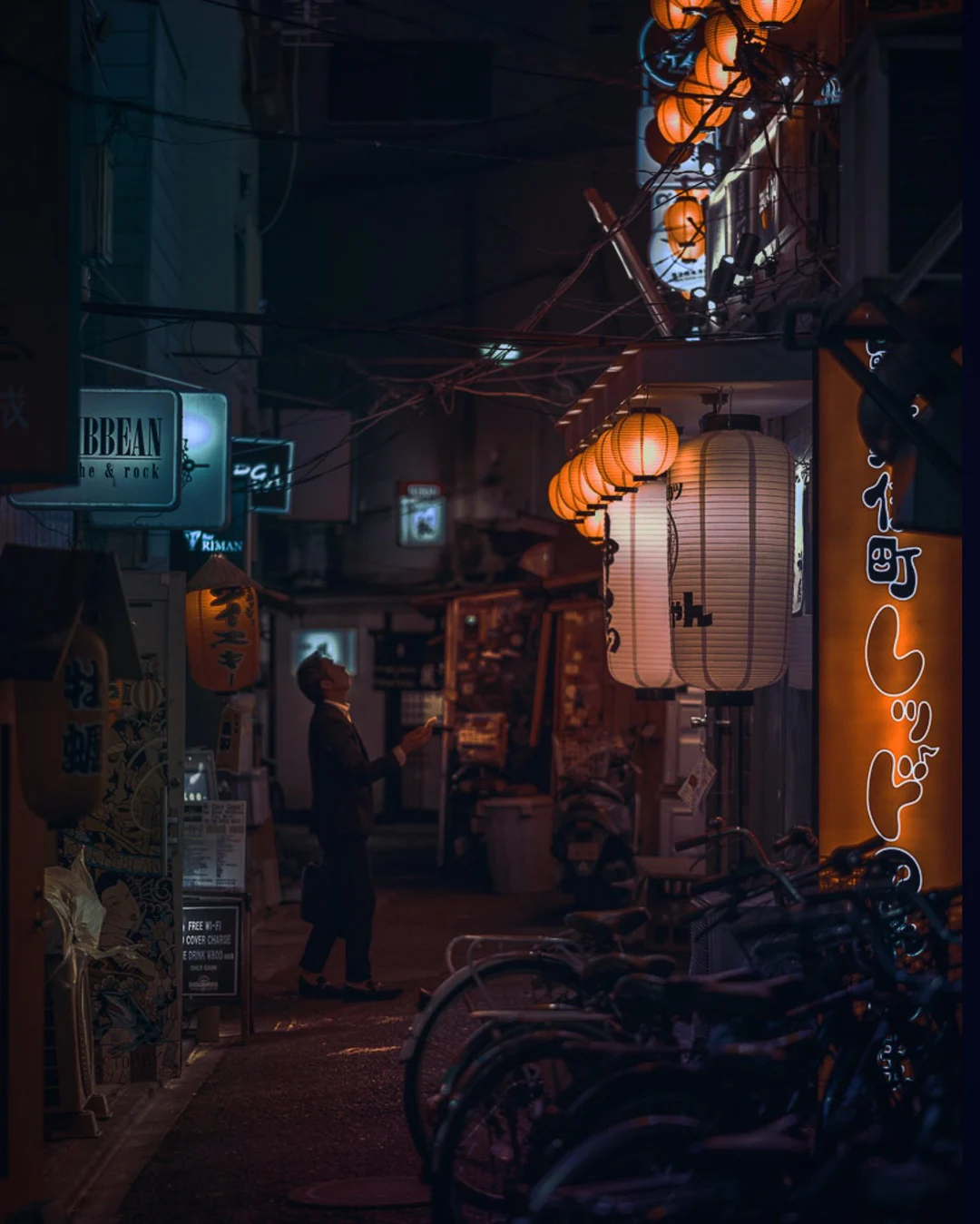 Shinjuku Nights | Scrolller