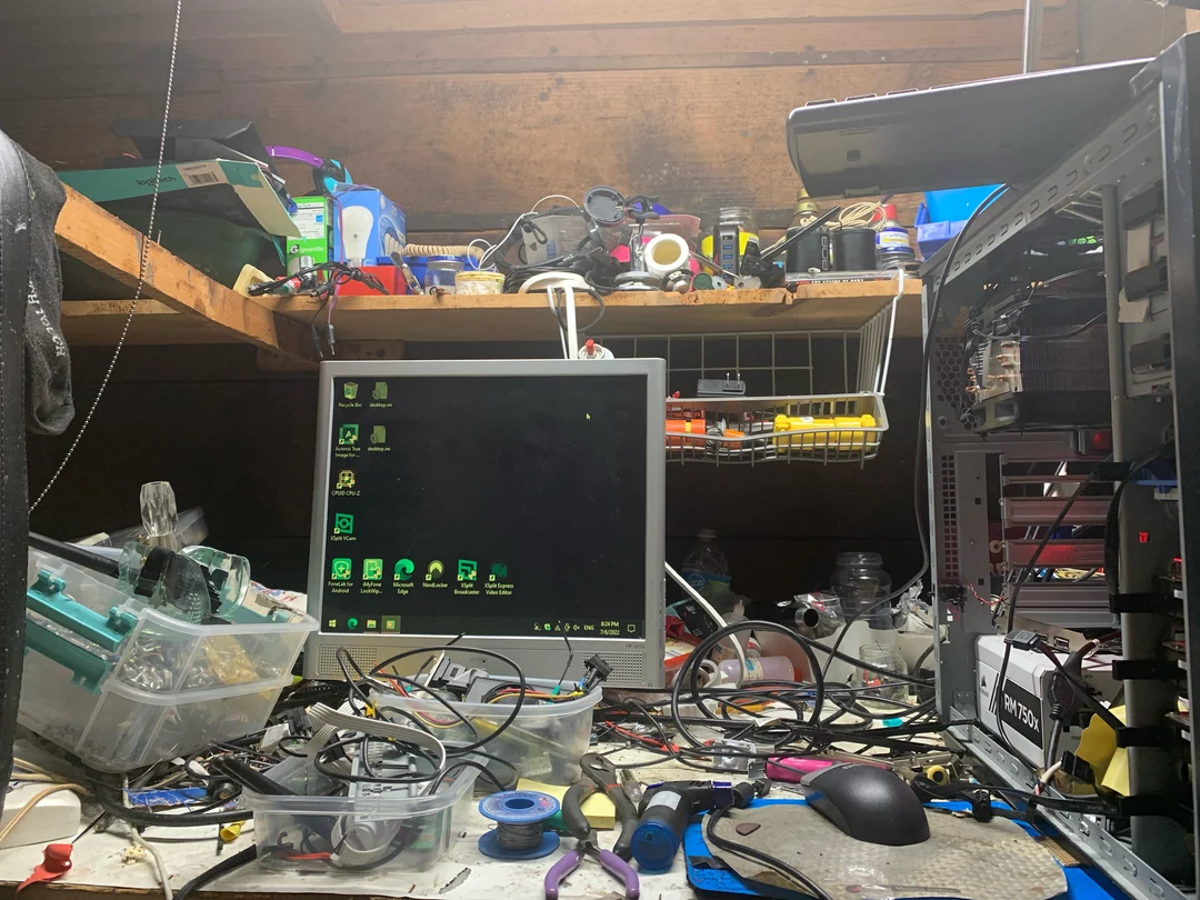 Workbench weds | Scrolller