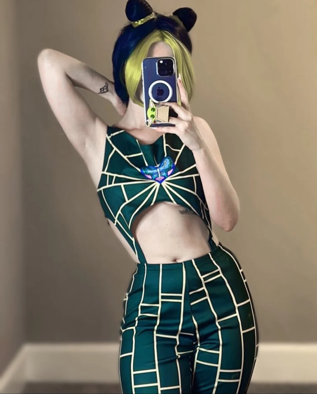 my attempt at Jolyne from JJBA | Scrolller