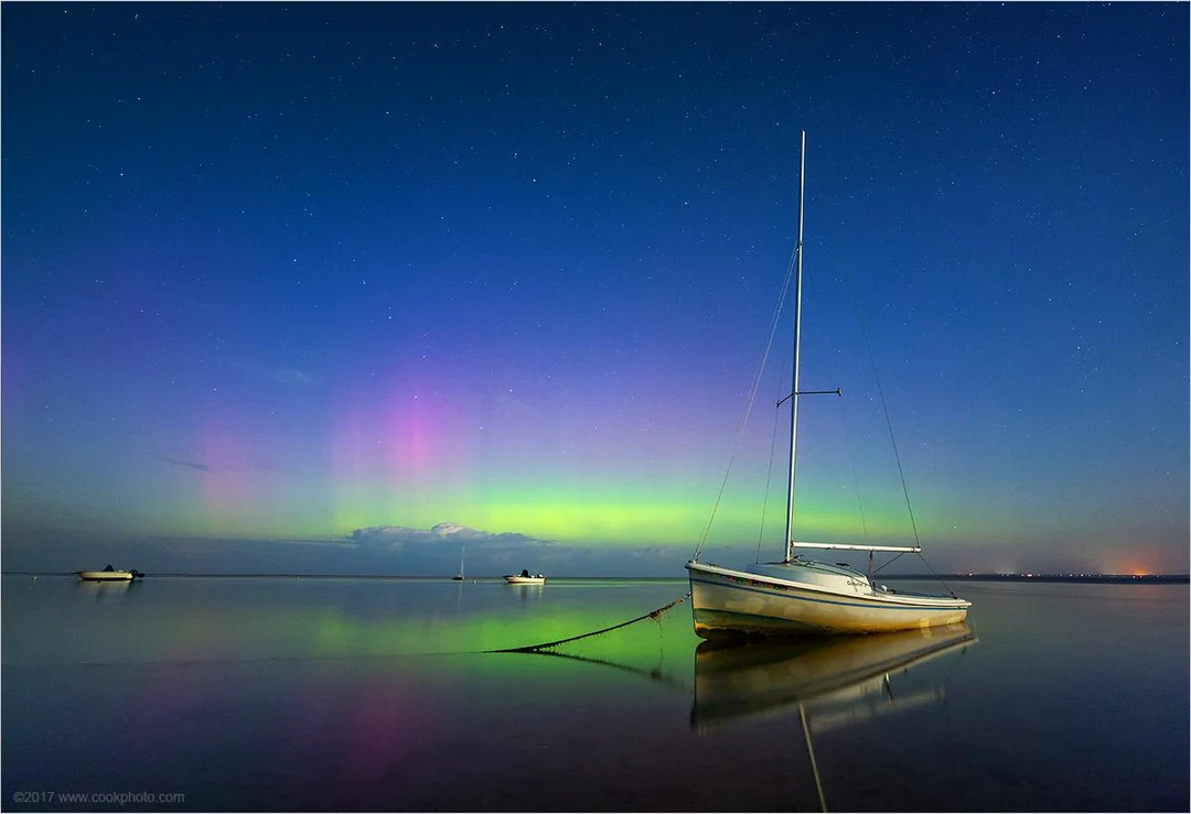 Calm Waters and Geomagnetic Storm | Scrolller