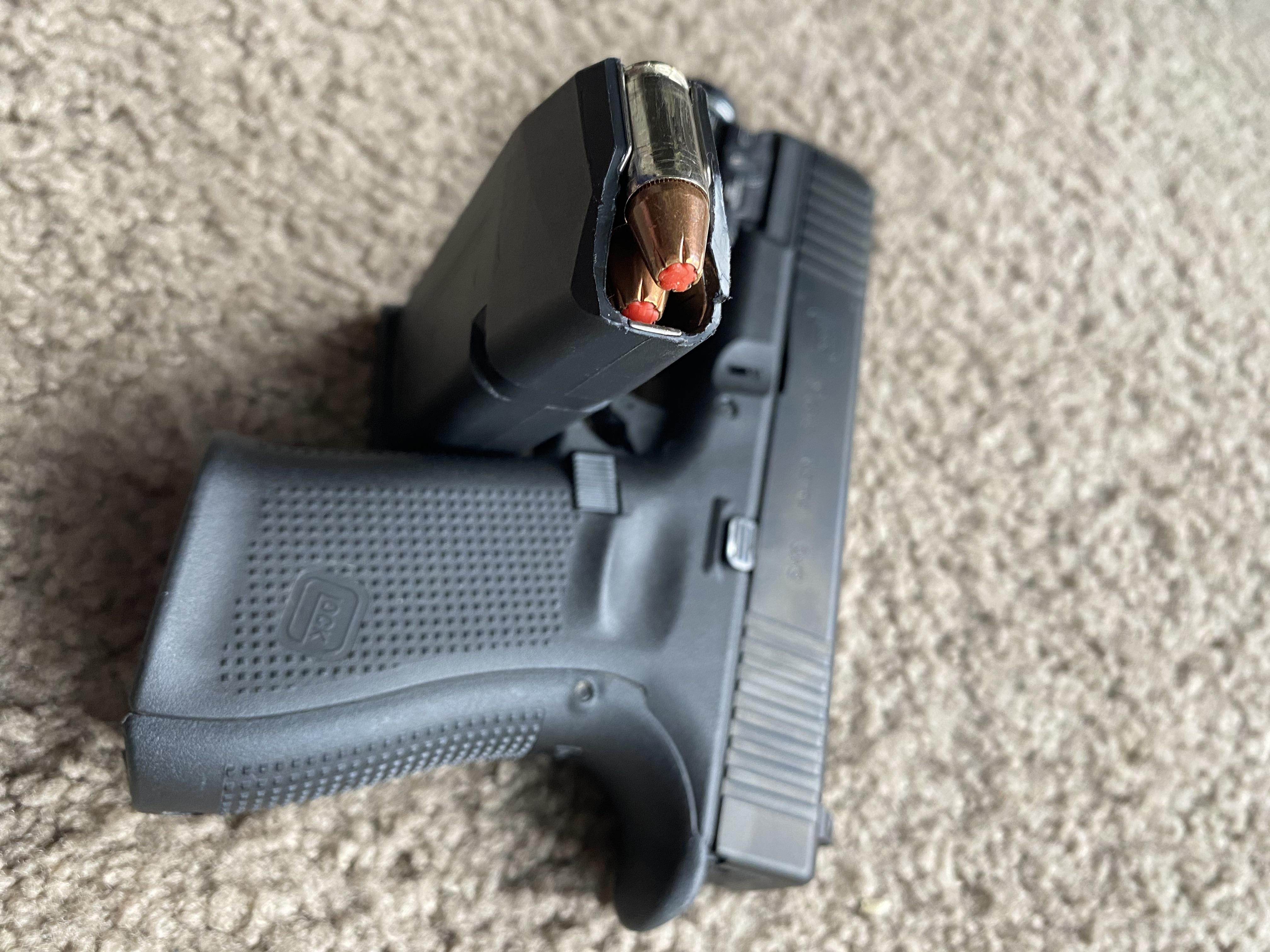 Basic EDC | Scrolller