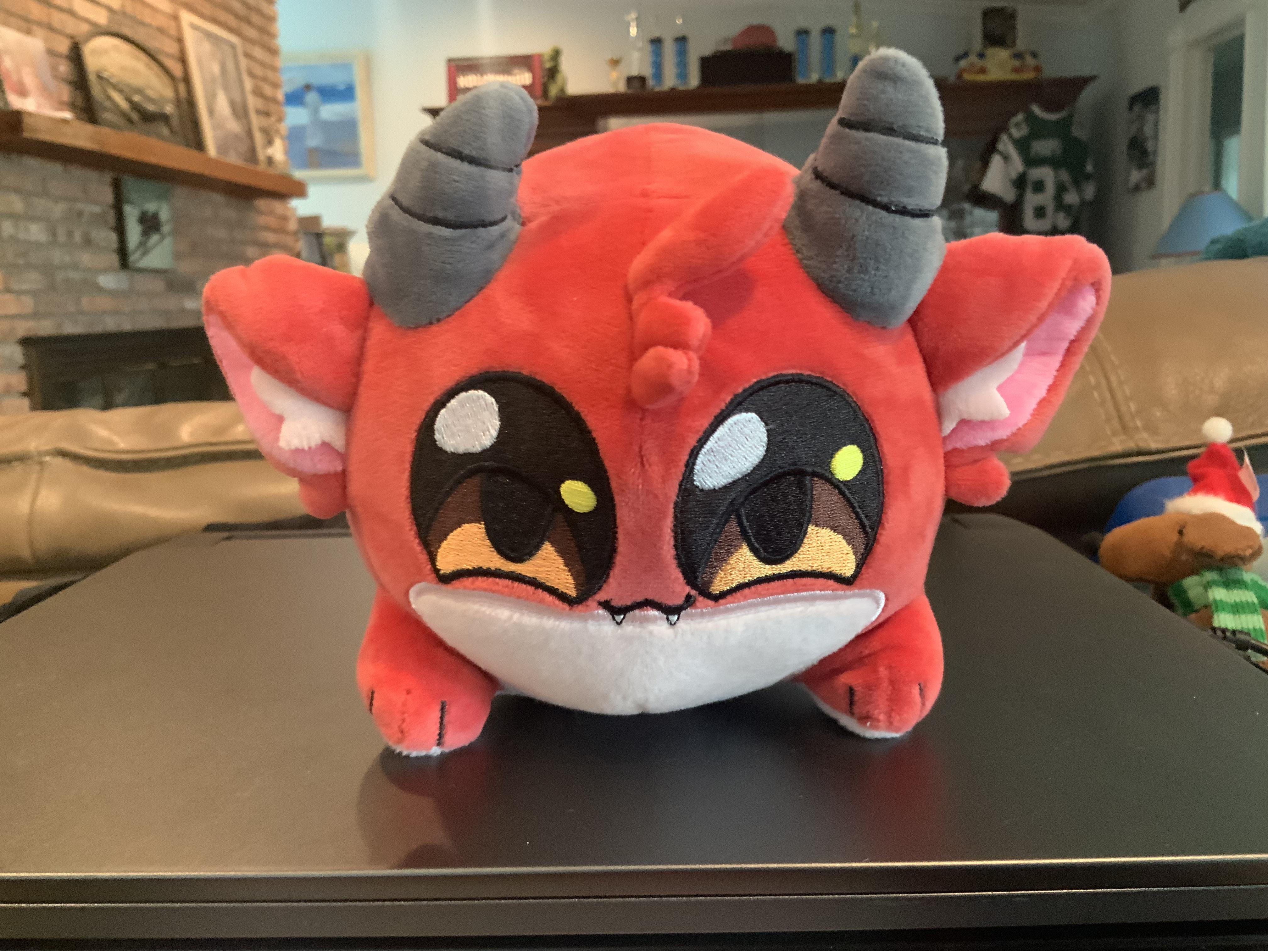 Finally got my Emotional Support Demon!!! | Scrolller