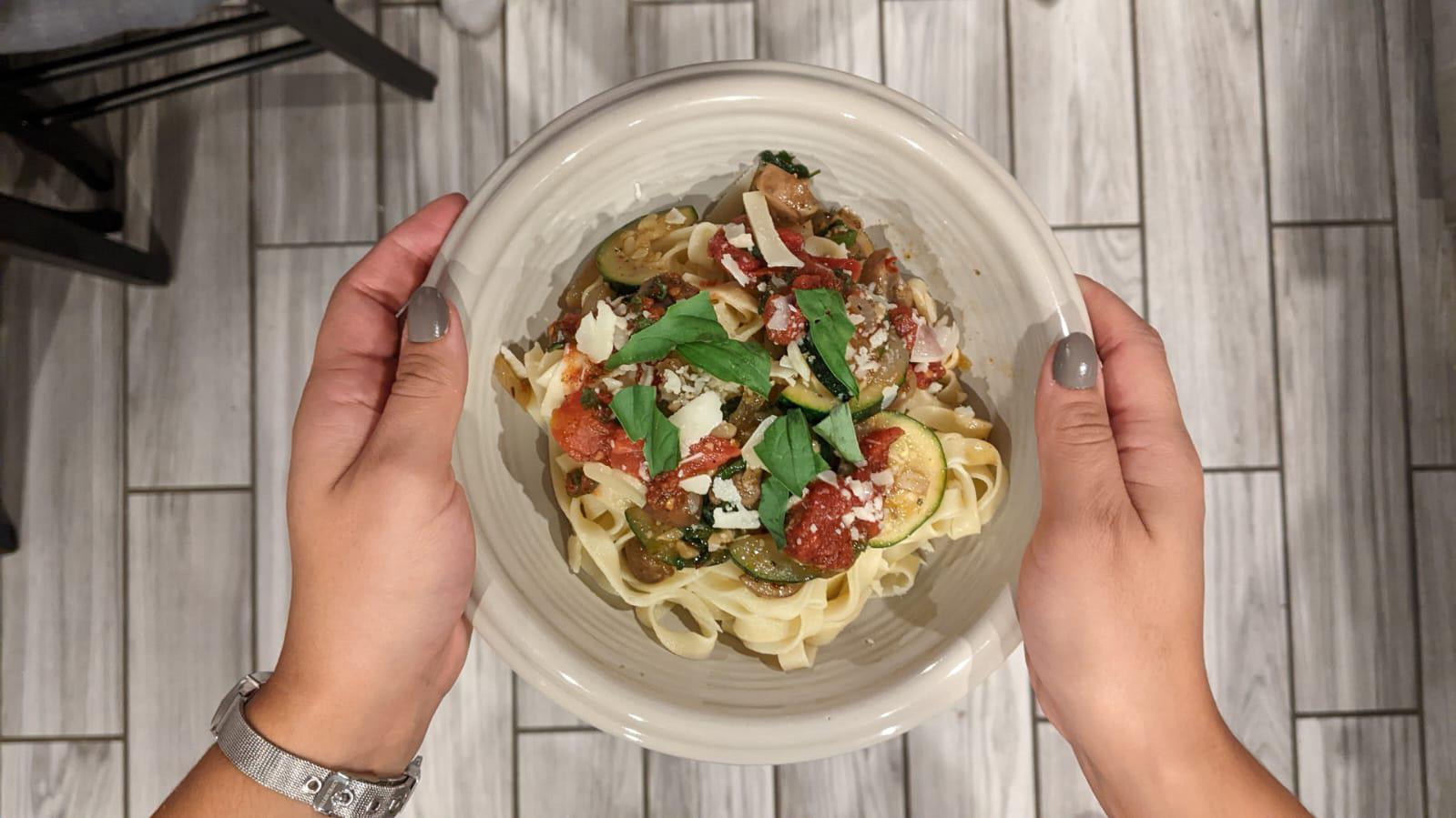 [homemade] pasta with veggie sauce | Scrolller