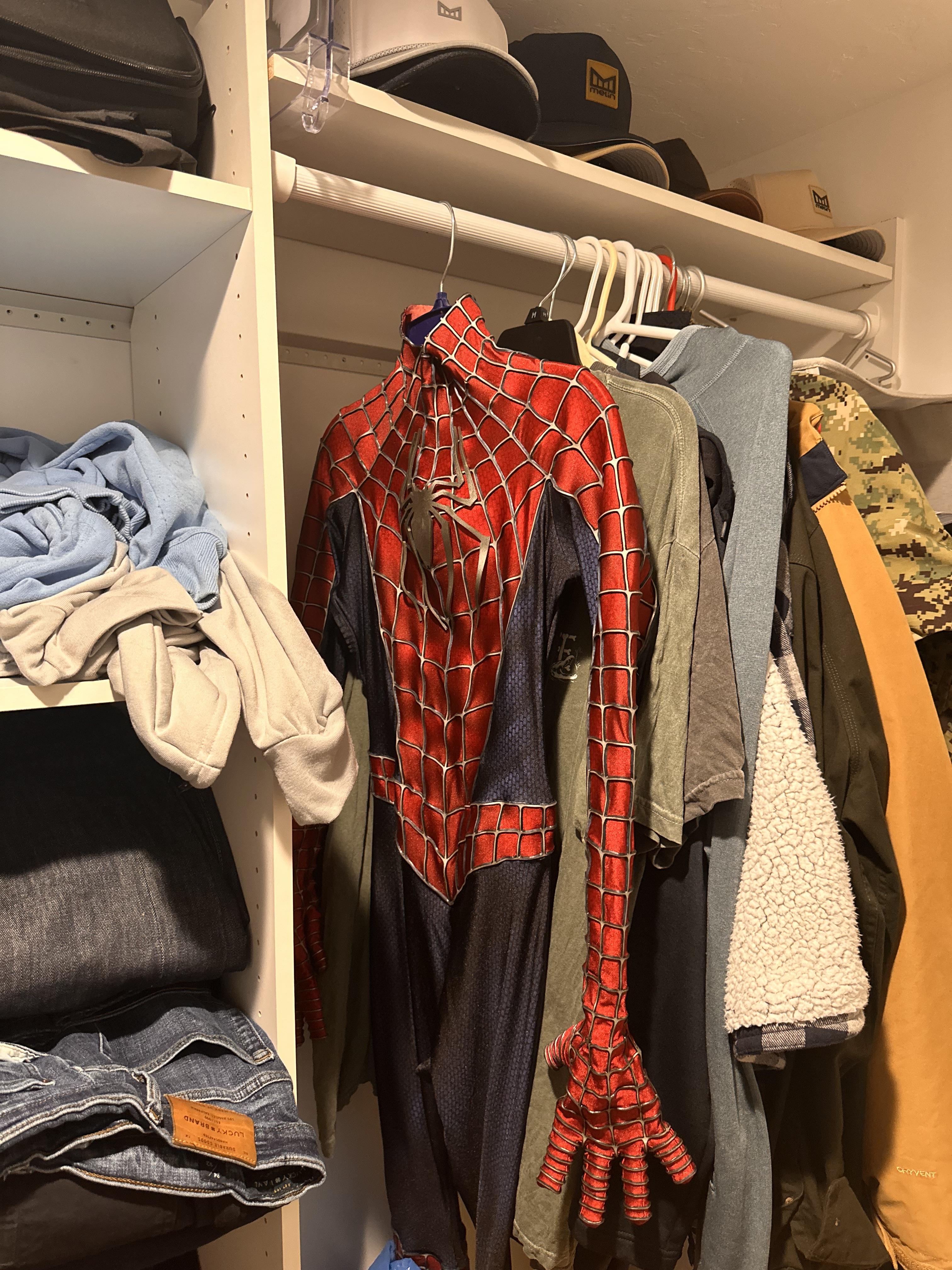 Spidey Planet Suit | Scrolller