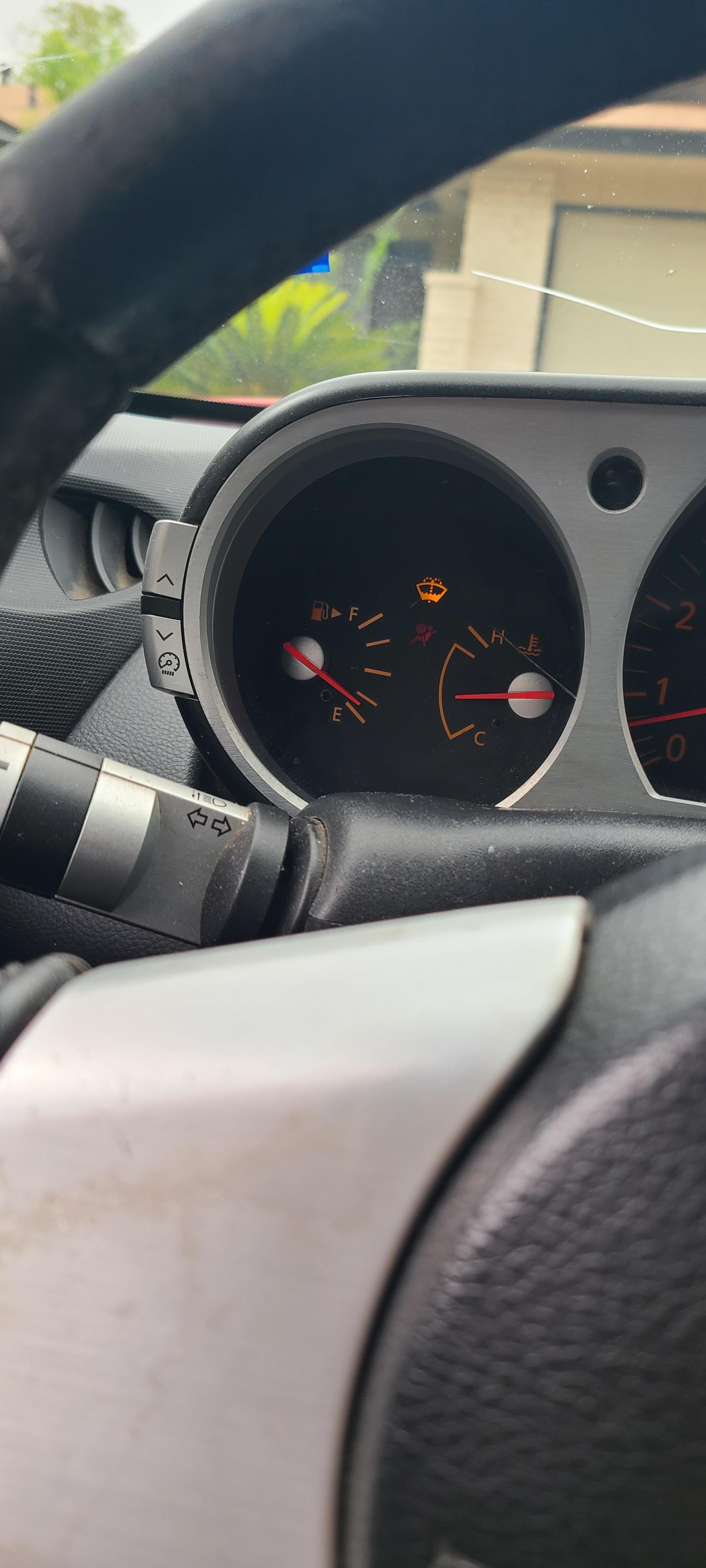 Gas gauge goes up and down while driving | Scrolller