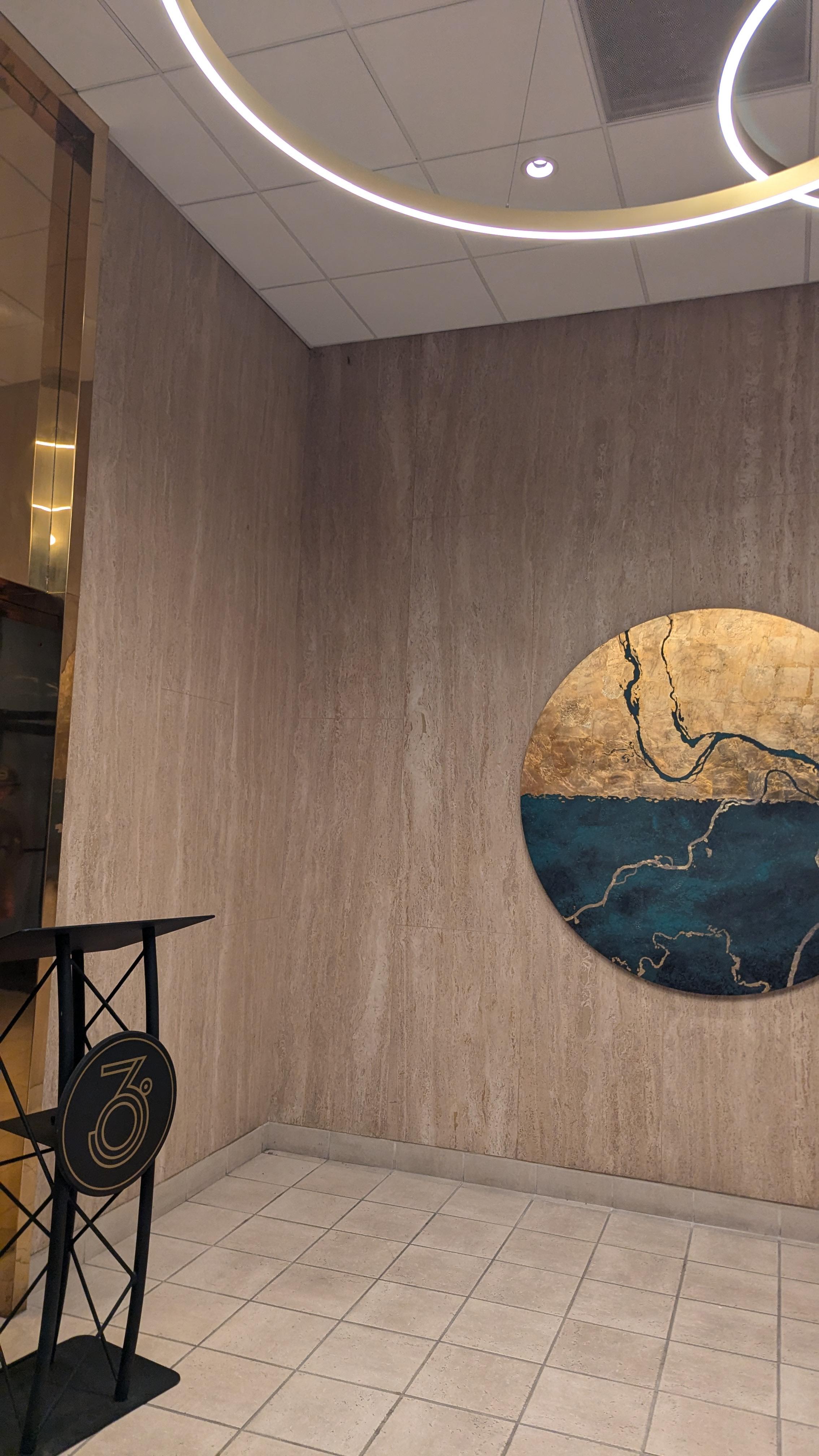 Walking around this hotel | Scrolller