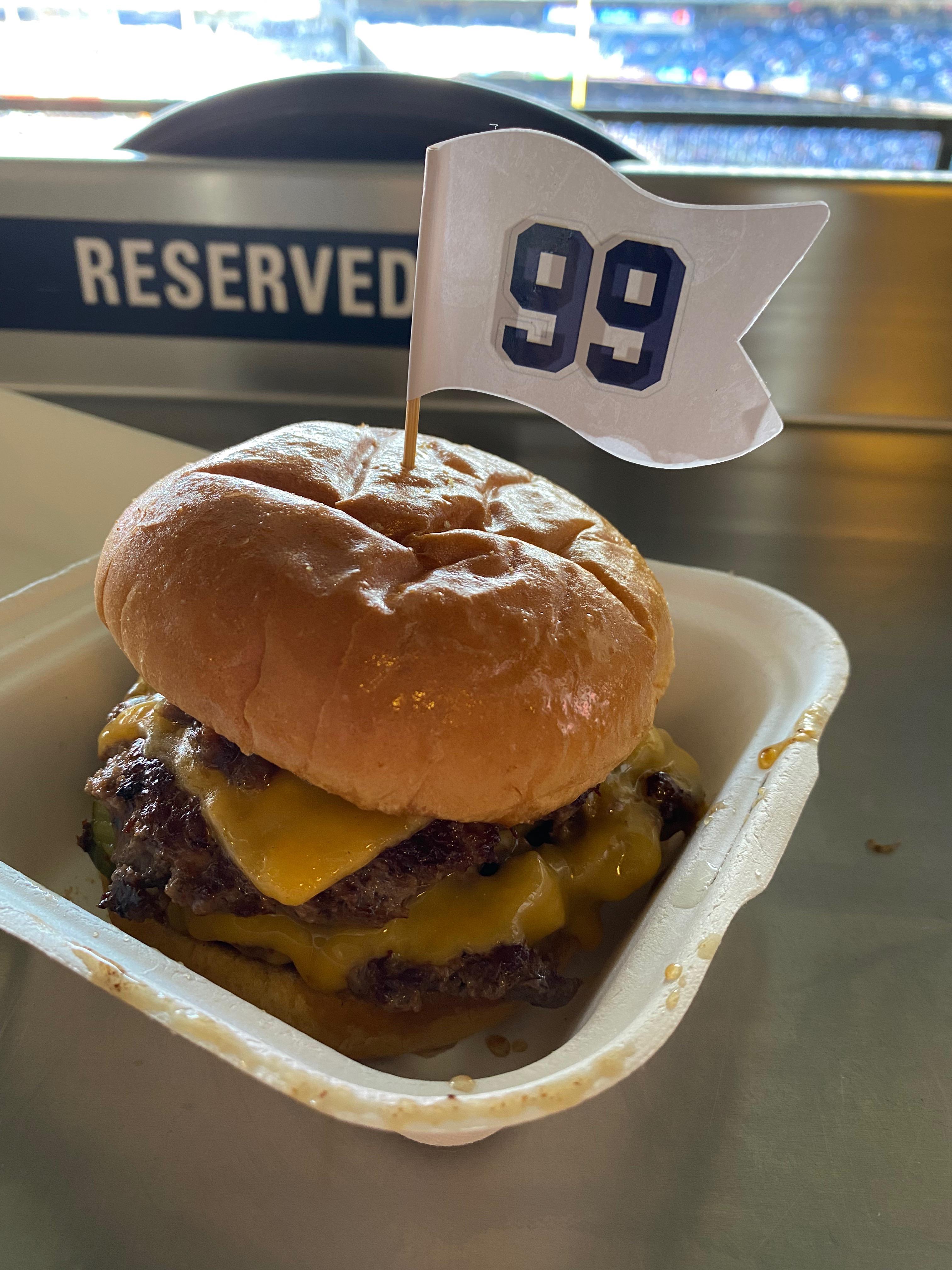Yankees 99 burger | Scrolller