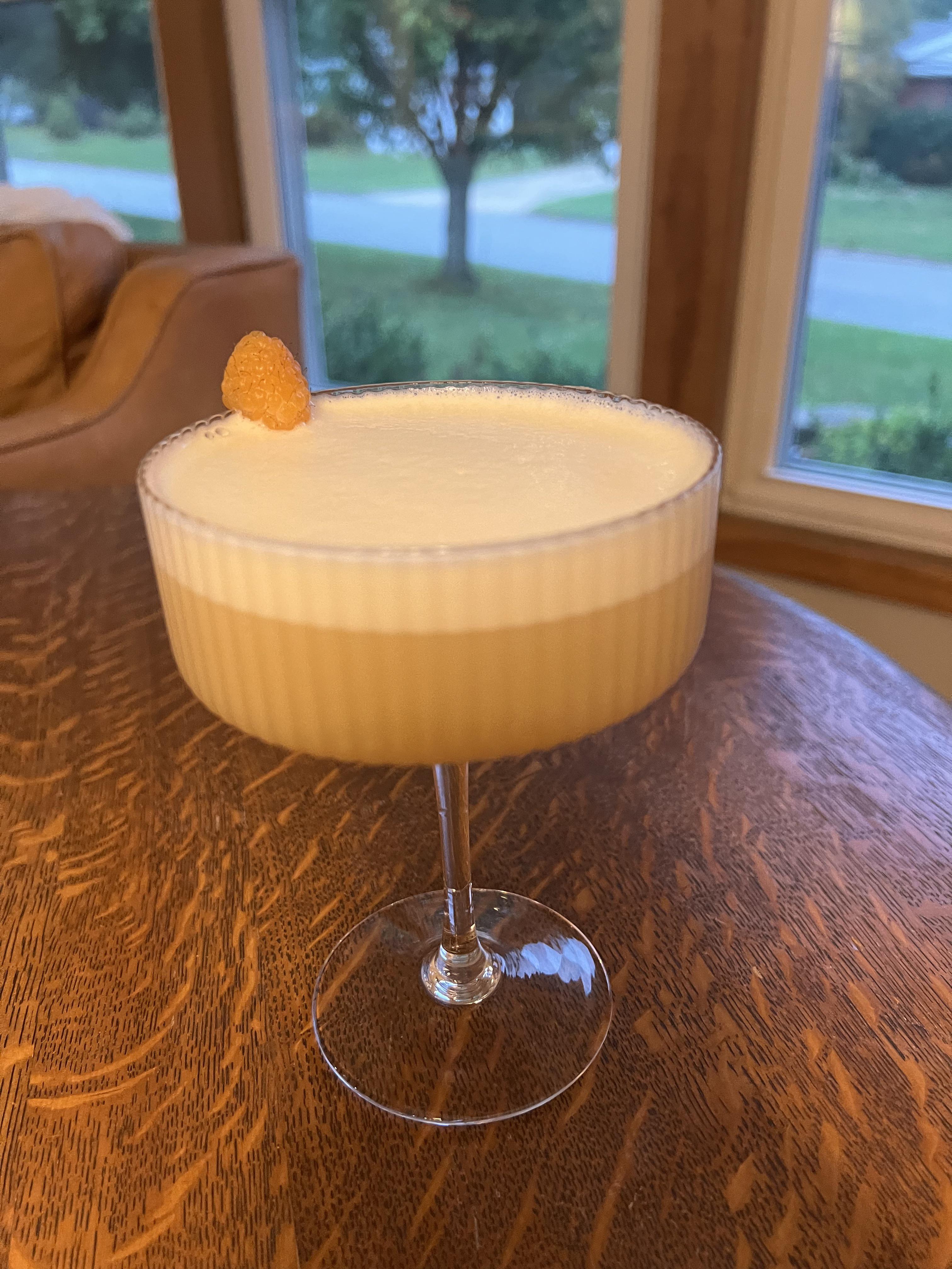 A Golden Club? (A Clover Club and Gold Rush mash up) | Scrolller