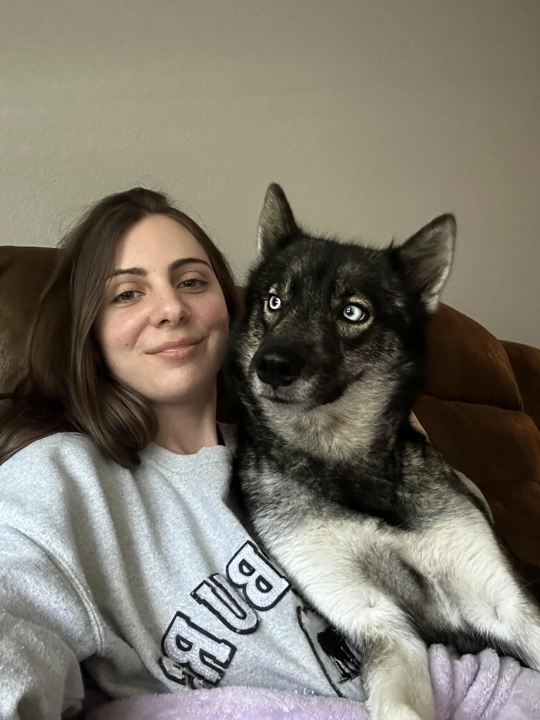 Side eye | Scrolller