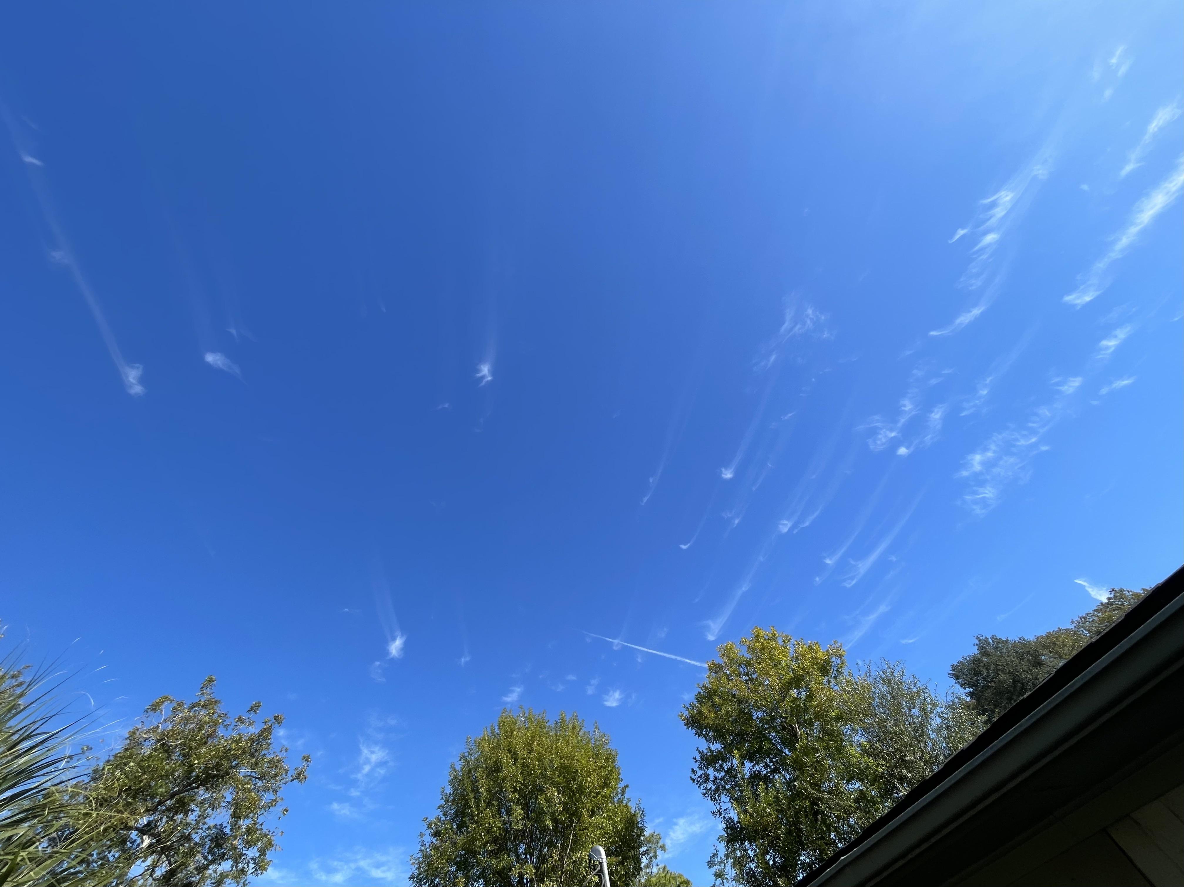 Saw these weird clouds | Scrolller