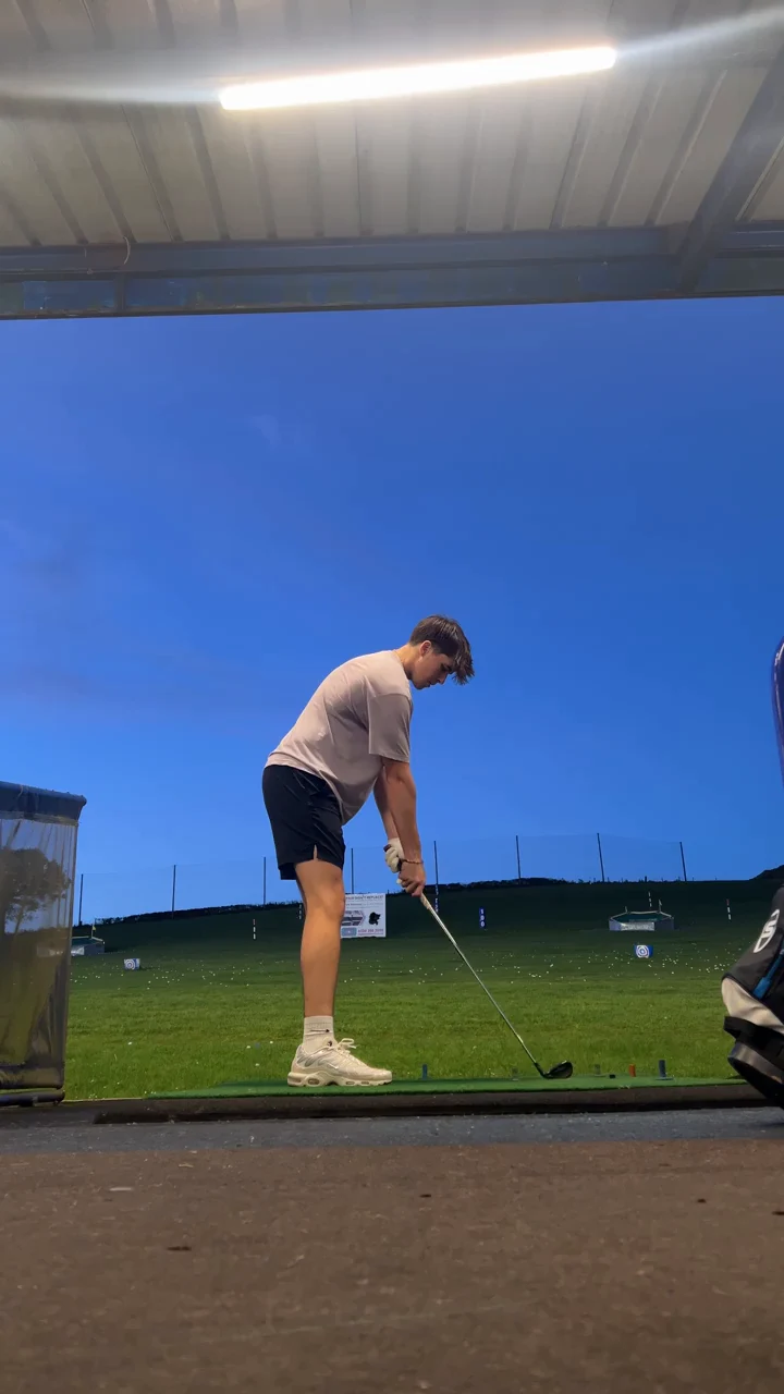 Struggle to keep posture and rotate my shoulders and hips. Any tips ...