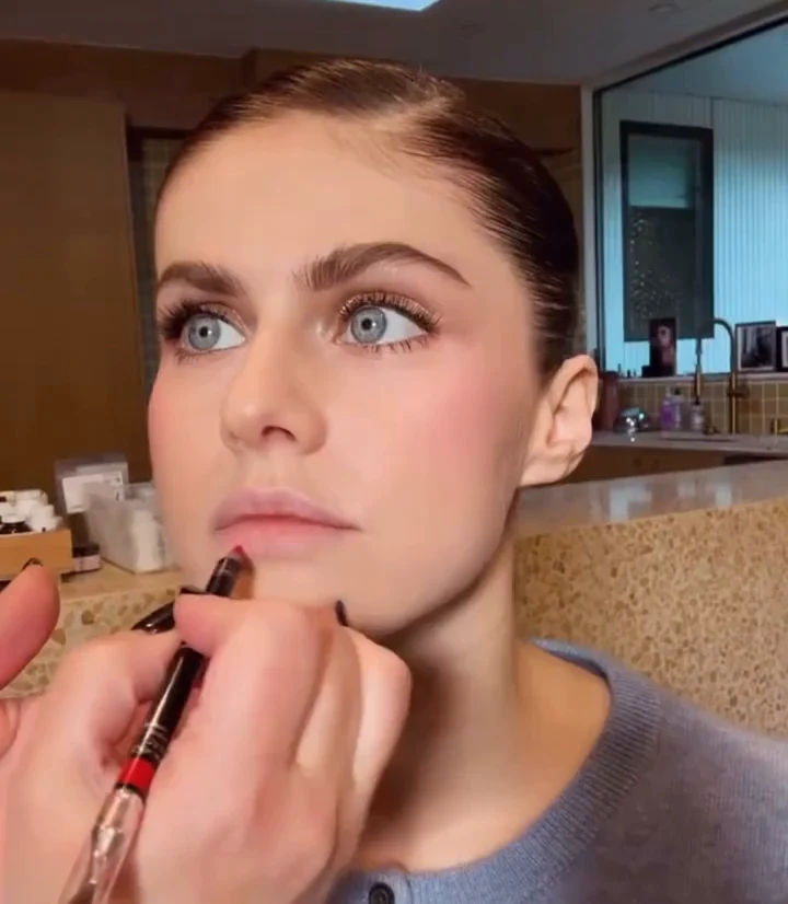 Getting glammed up | IG December 2023 | Scrolller