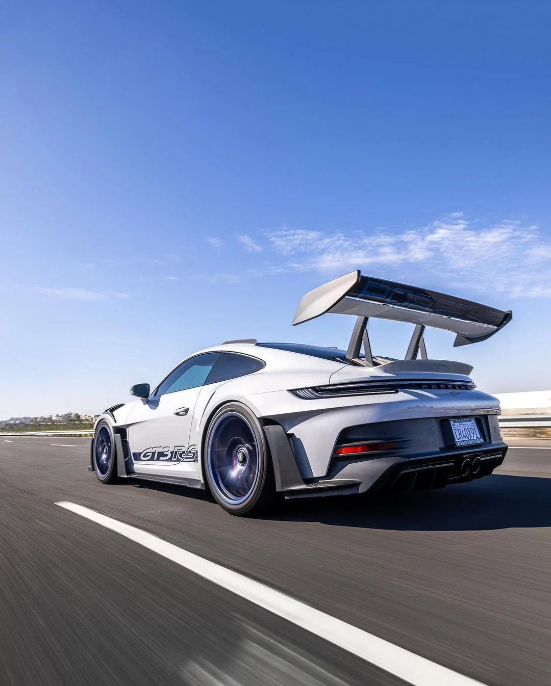 Porsche 911 GT3 RS [1080x1350] | Scrolller