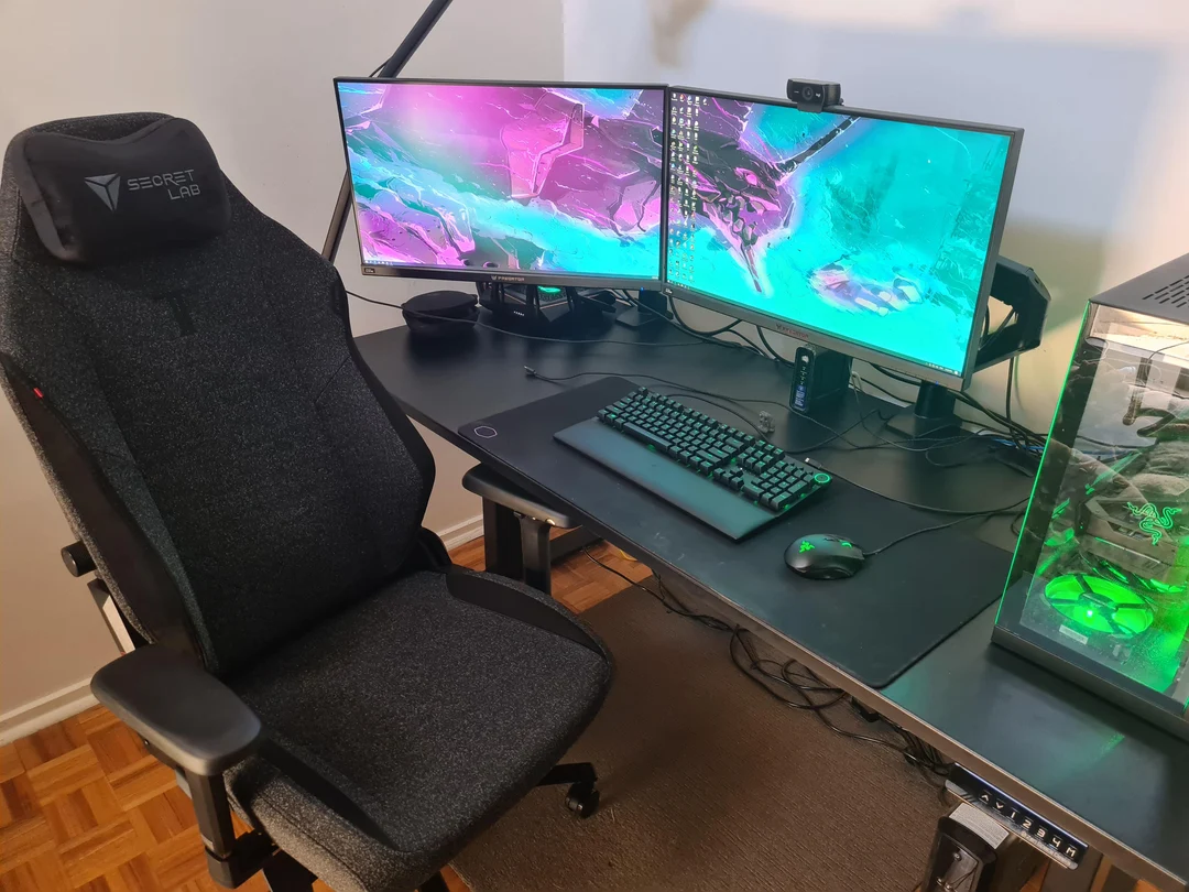 EVO Titan XL Finally Setup. Very Happy #Secretlab | Scrolller