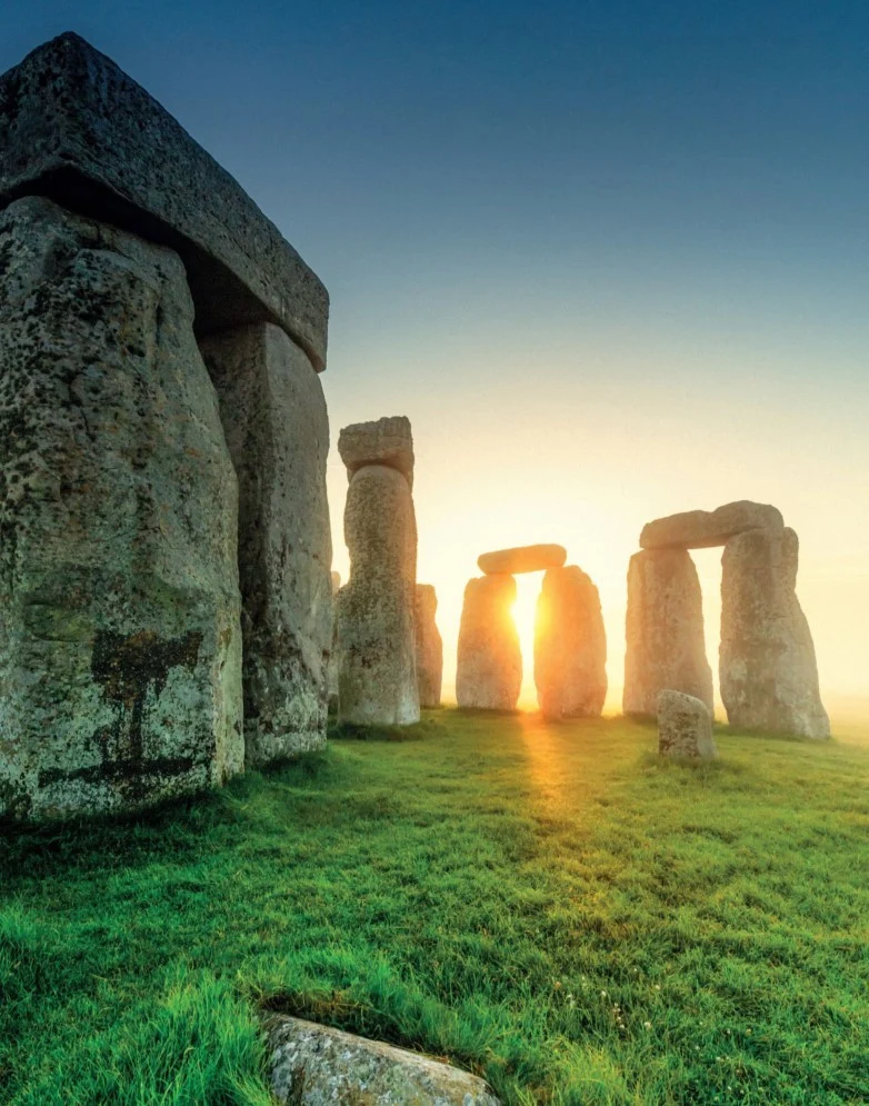 Discover more like MegalithPorn: Stonehenge greets the sun. and Related Content | Scrolller