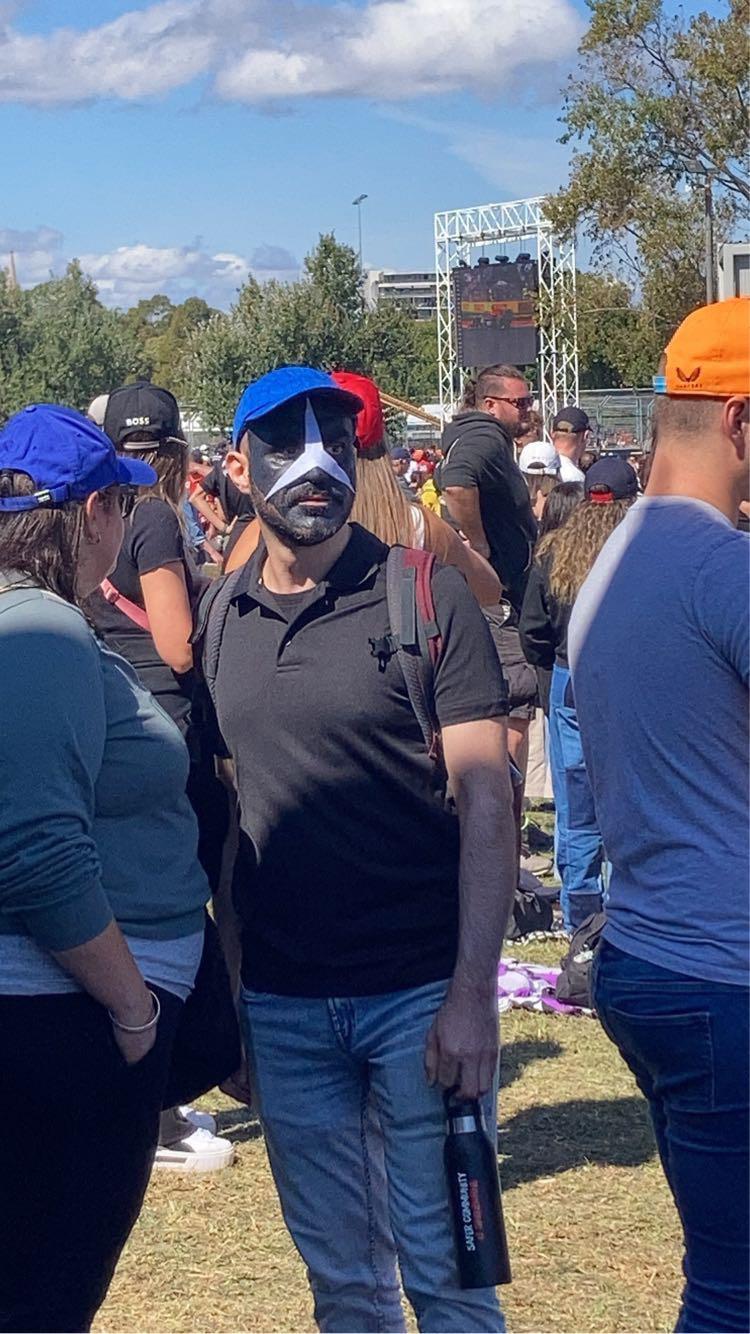 Aus GP. Not entir sure Lewis would approve pal. | Scrolller