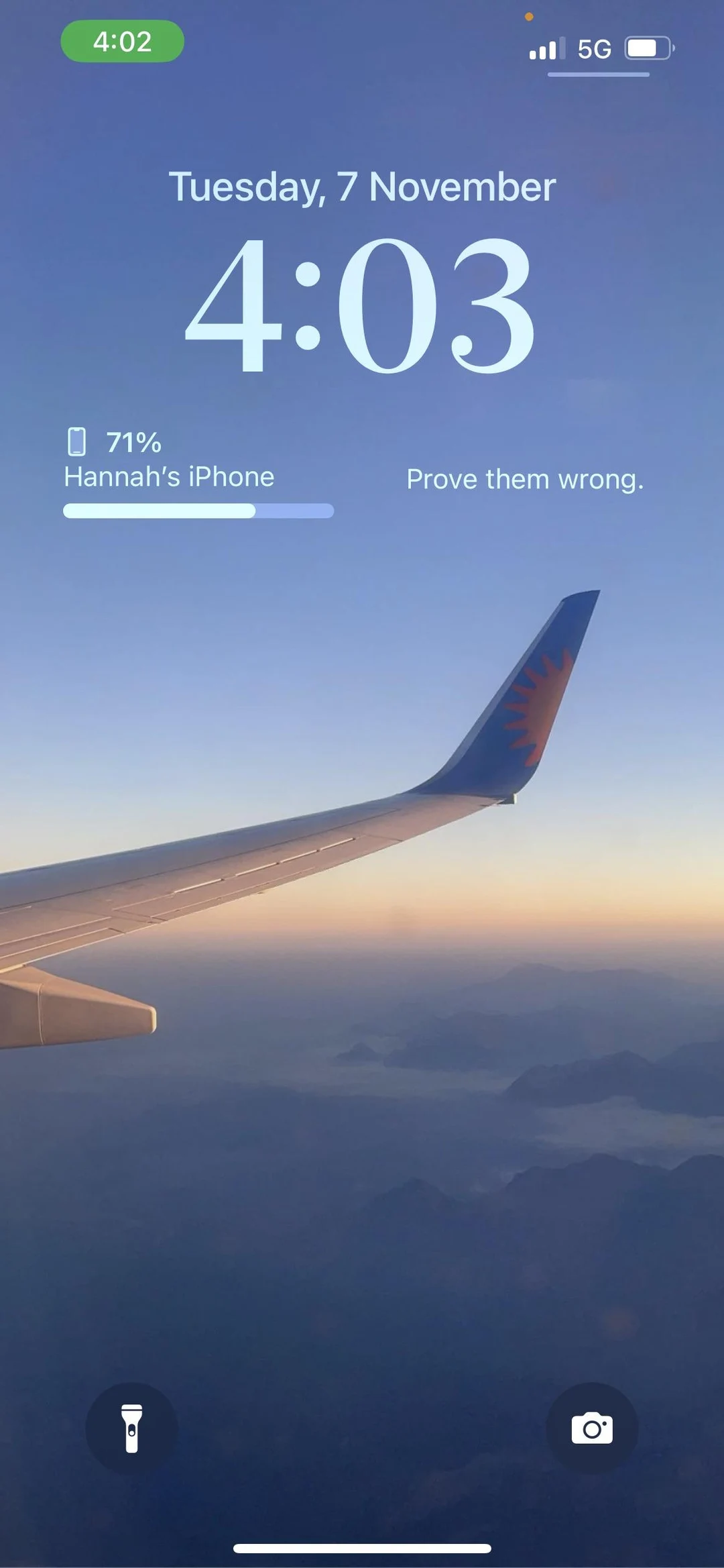 Show me your lockscreen | Scrolller