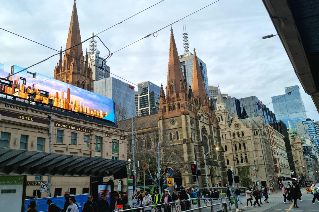 Melbourne featuring Chicago | Scrolller