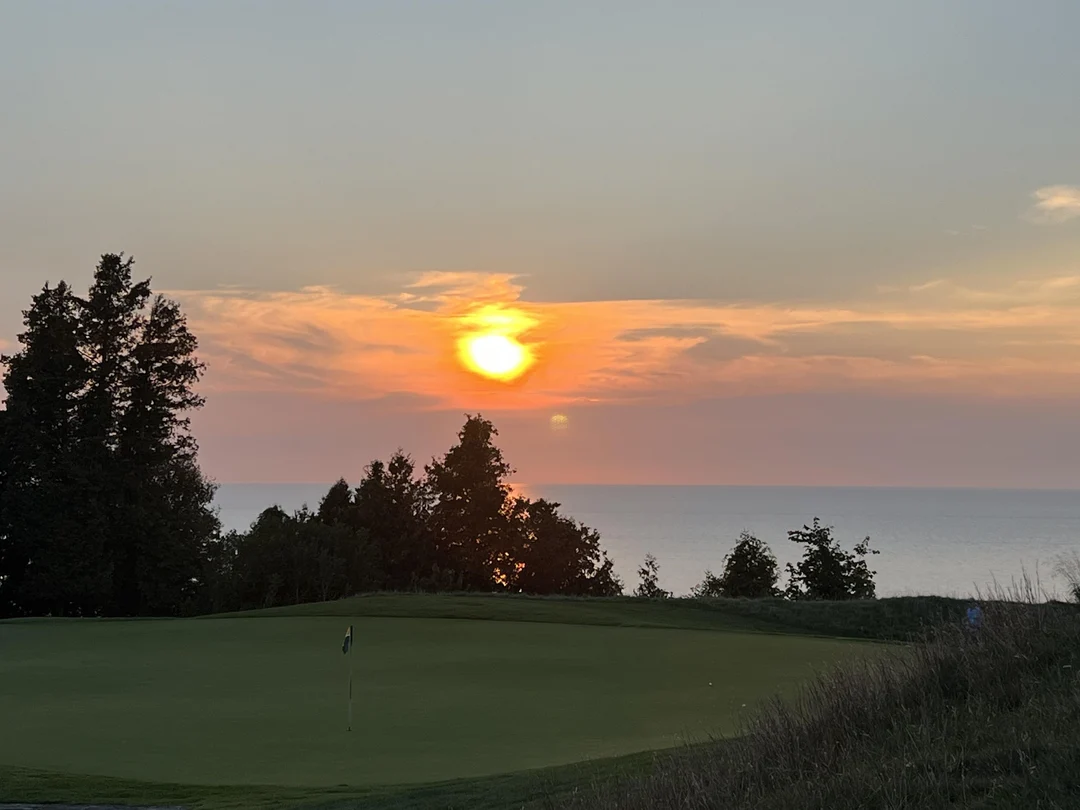 Twilight Round at Arcadia Bluffs | Scrolller
