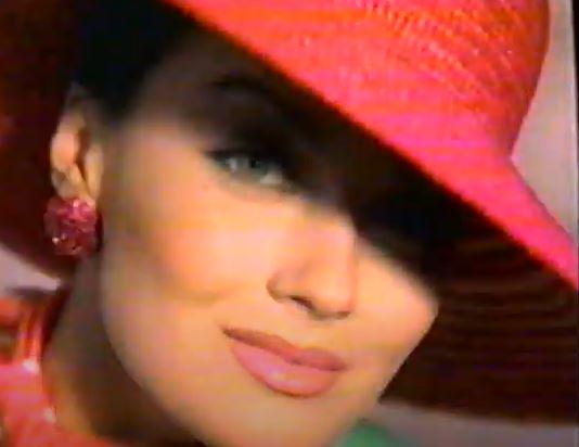 "Come see the softer side of Sears" -- Remember these fun commercials back in the 90s? | Scrolller