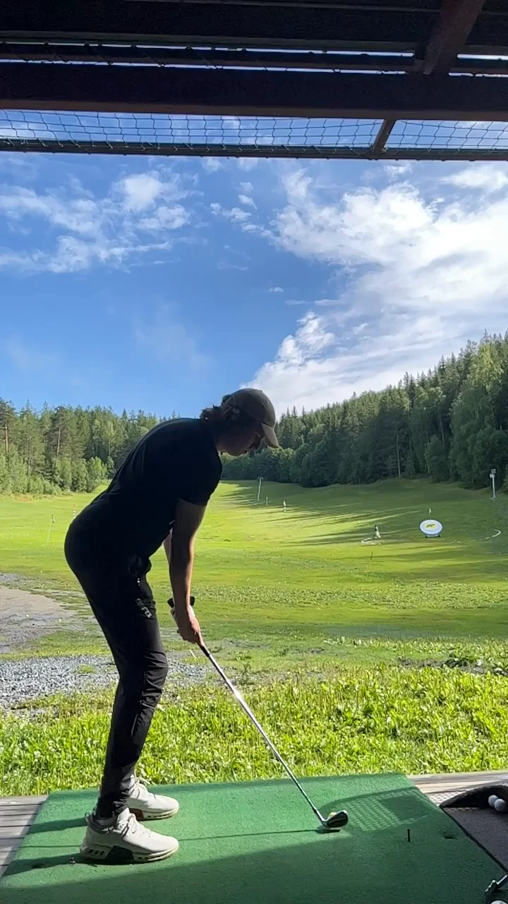 Swing tips please | Scrolller