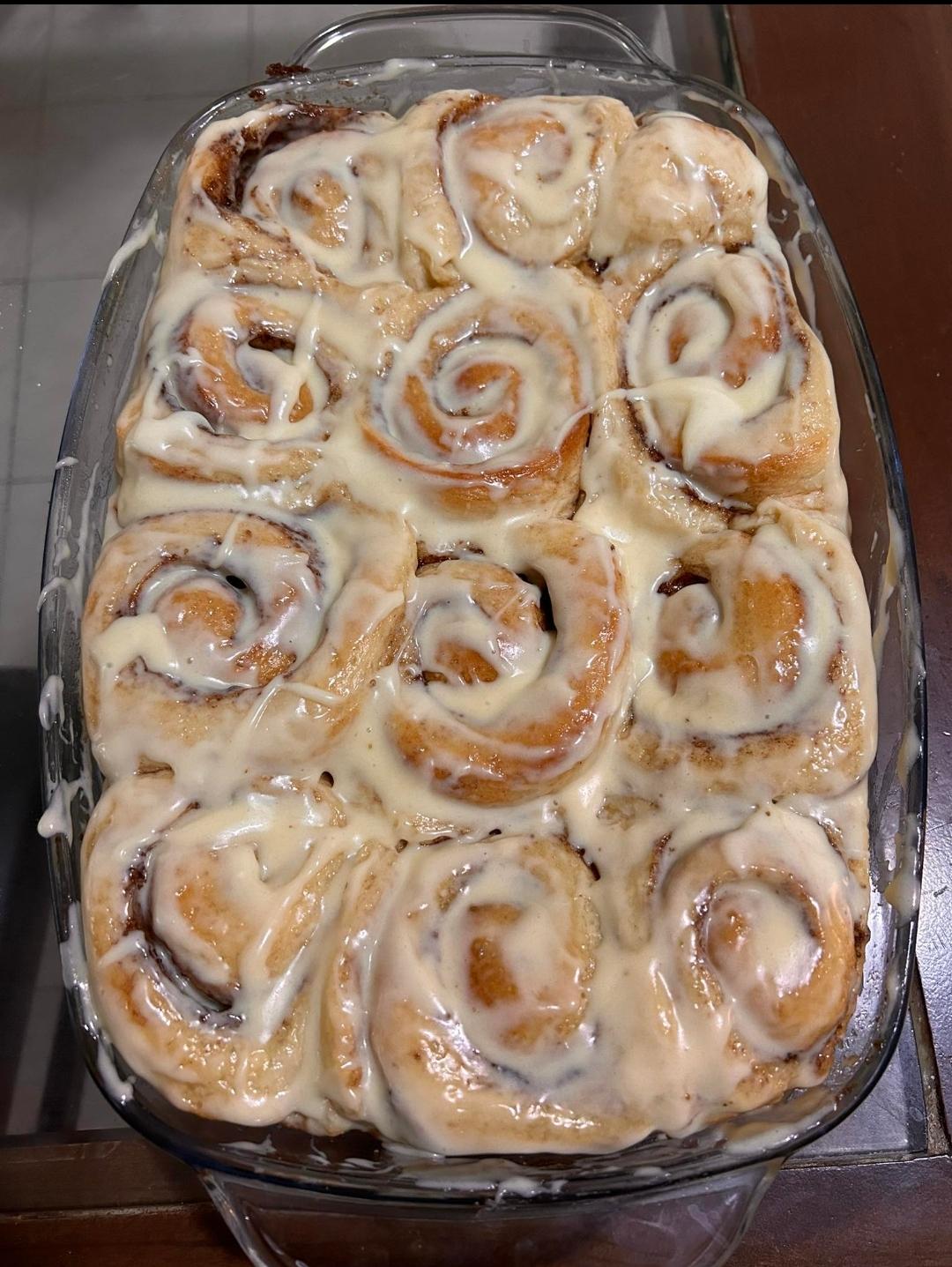 Cinnamon Roll | Scrolller