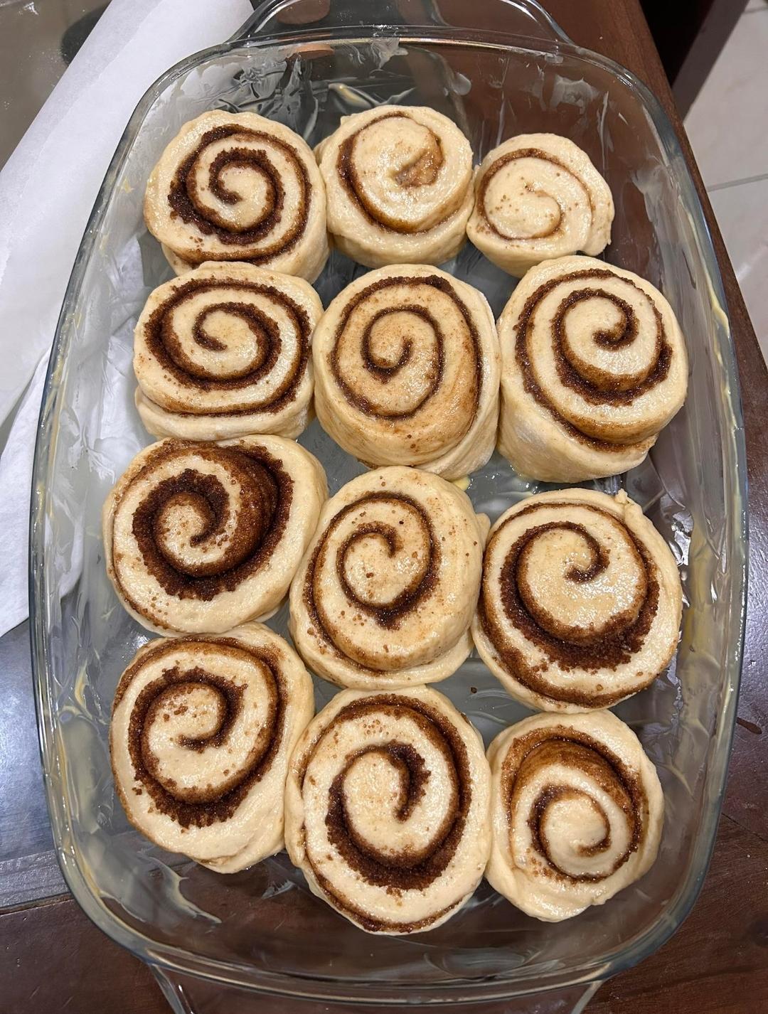 Cinnamon Roll | Scrolller