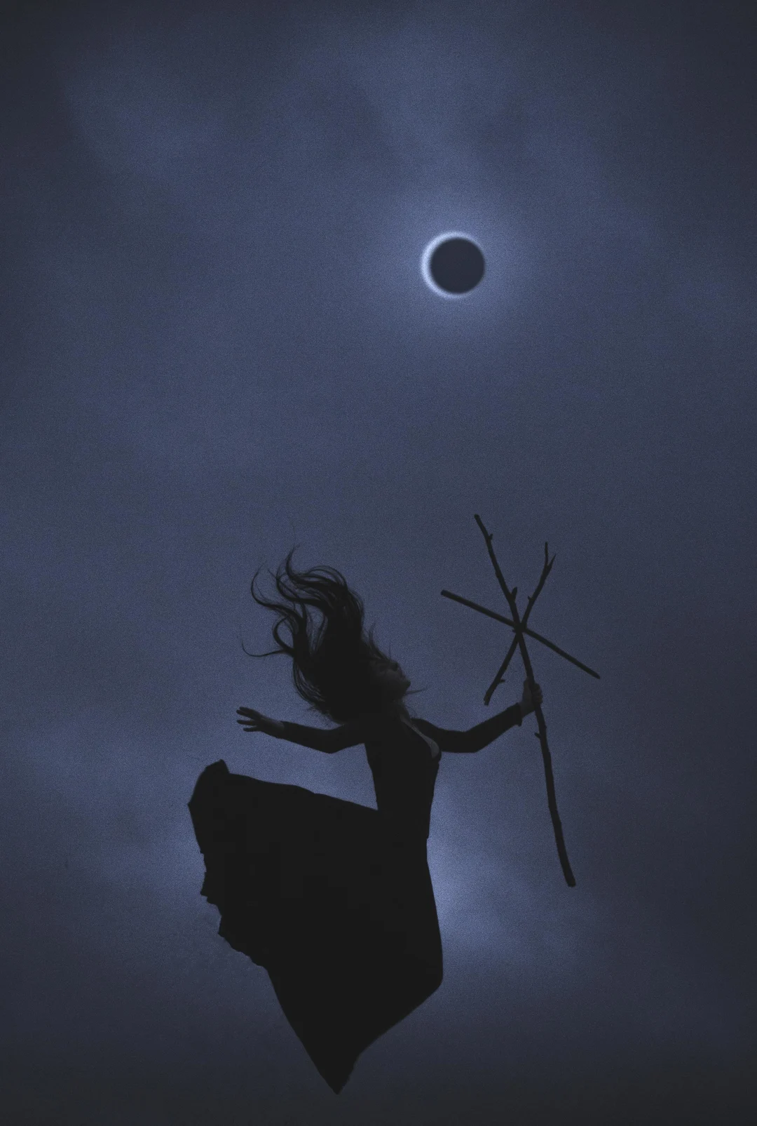 "Eclipse", Erinthul, self-portrait photography, 2023. | Scrolller