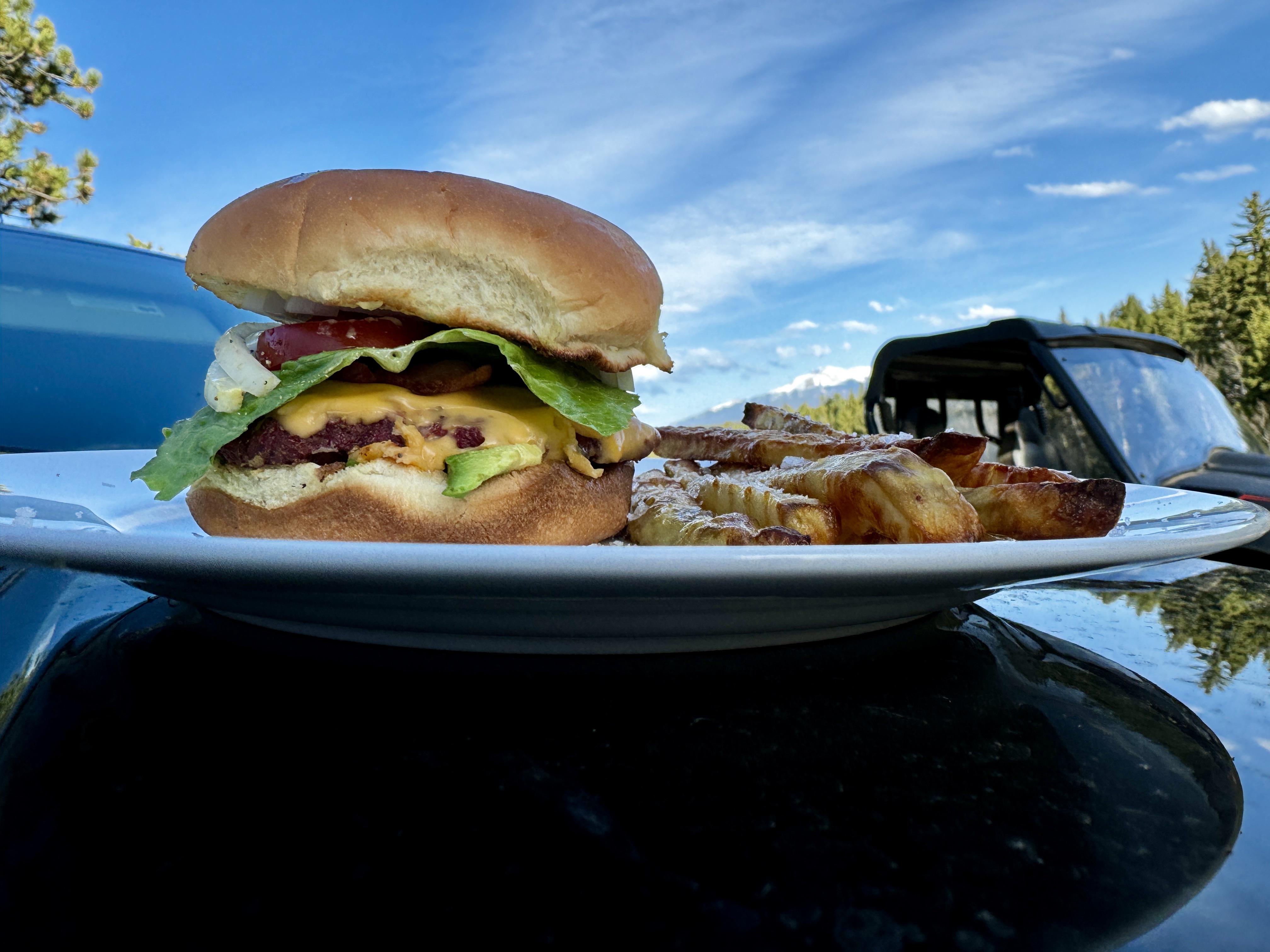 Bacon, avocado, cheeseburger. | Scrolller