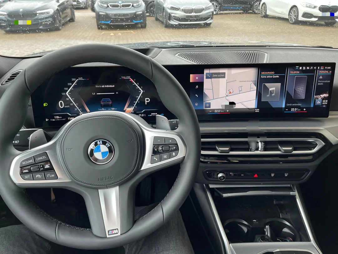 New BMW interior, Thoughts? | Scrolller