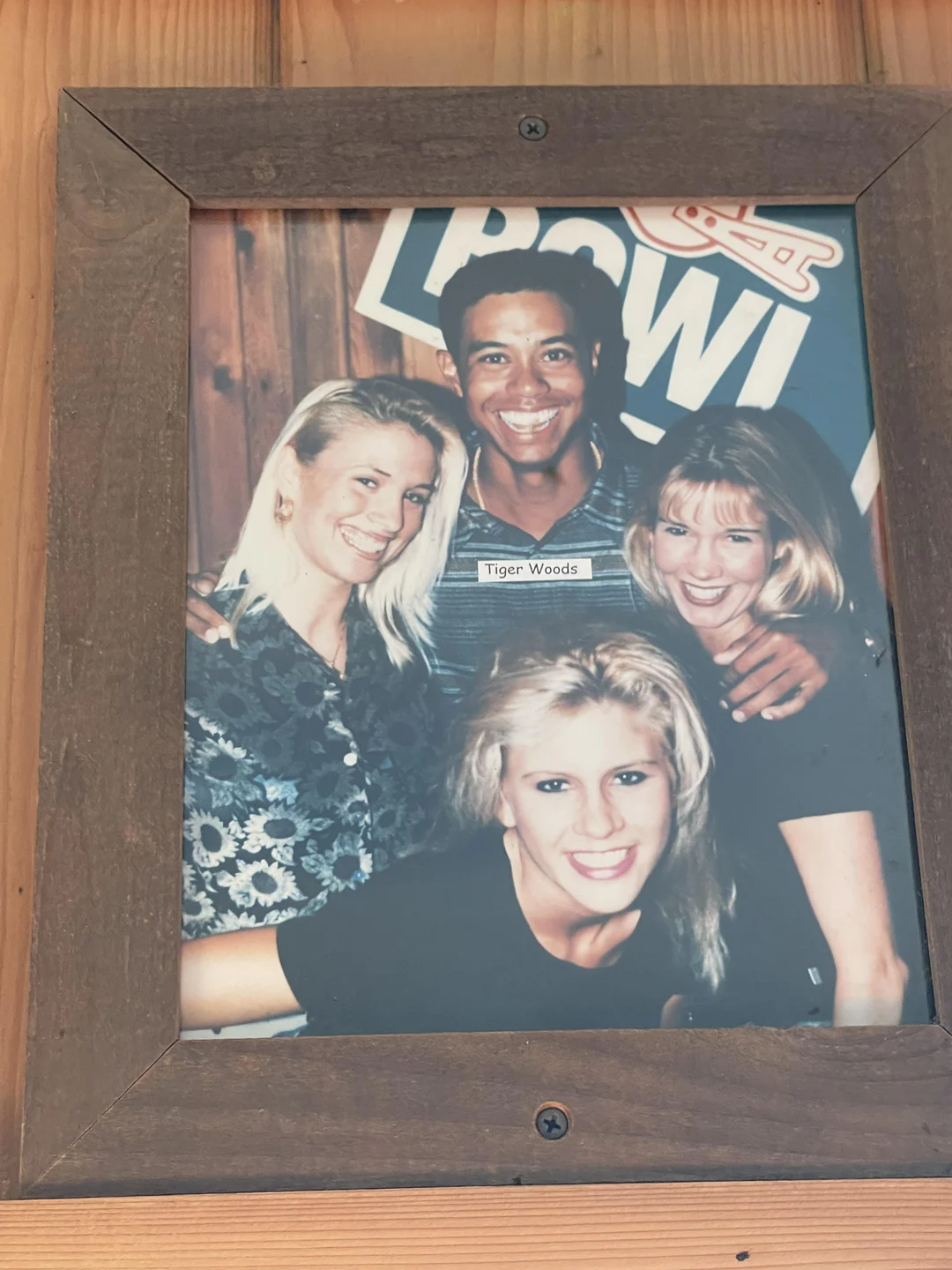 Seen this at my local Hooters | Scrolller