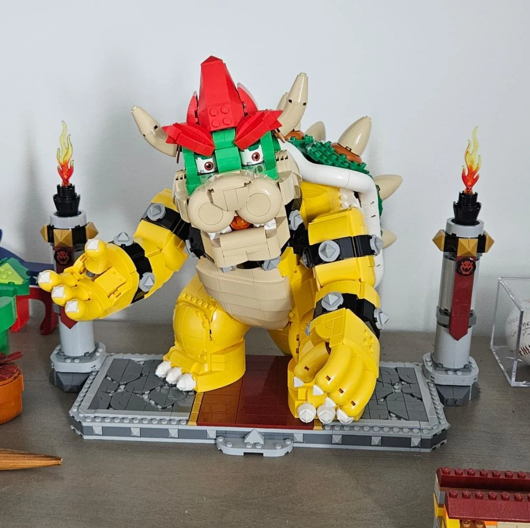 Christmas Bowser | Scrolller
