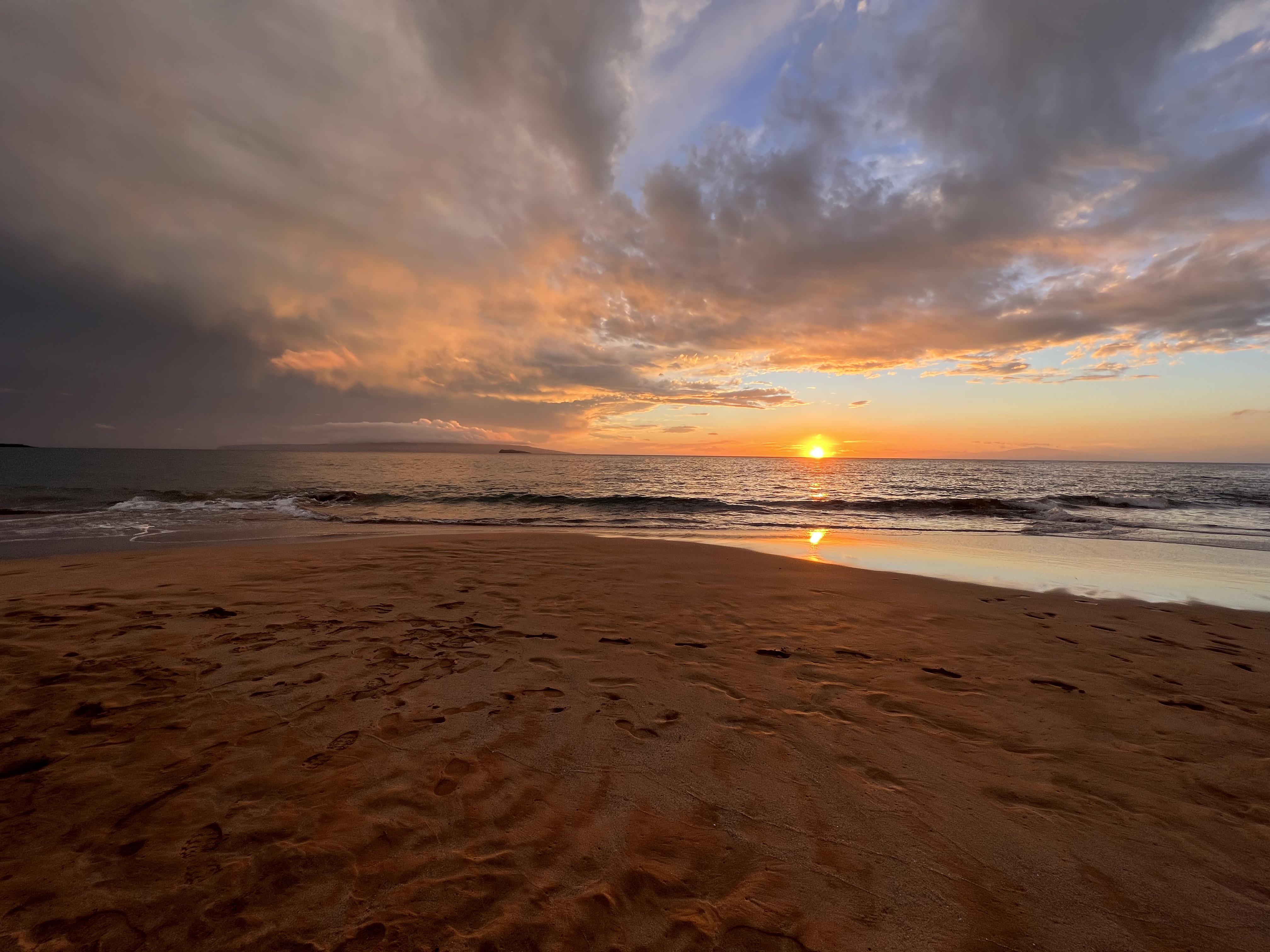 Maui, Hawaii | Scrolller