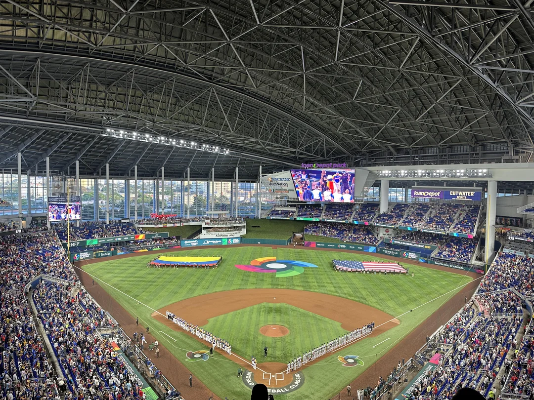 LoanDepot Park, Miami, FL | Scrolller