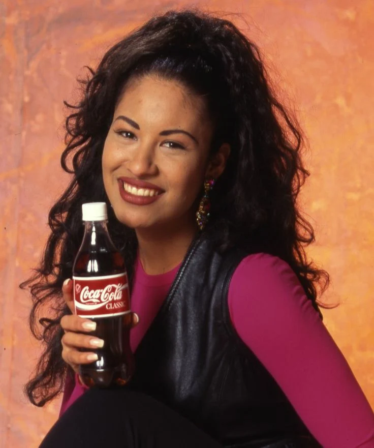 Selena Quintanilla Early 90s | Scrolller