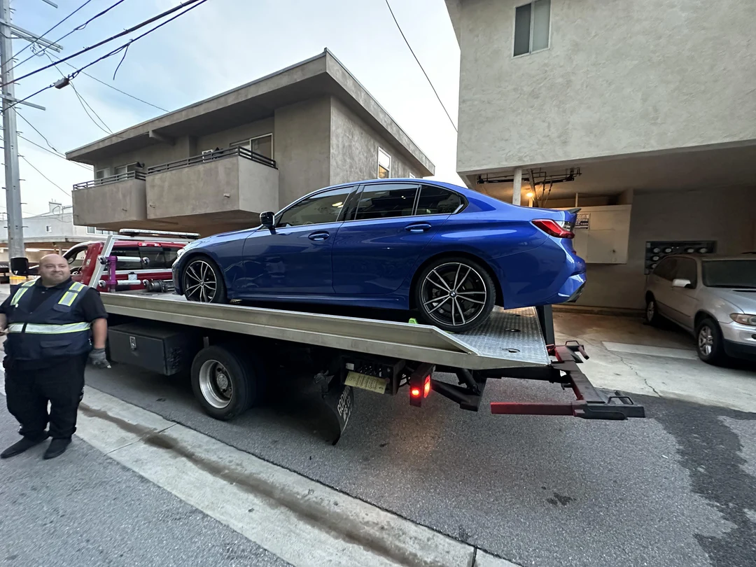 Failed Software update bricked my car(explanation in the comments) | Scrolller