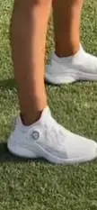 Need help identifying this shoe. | Scrolller