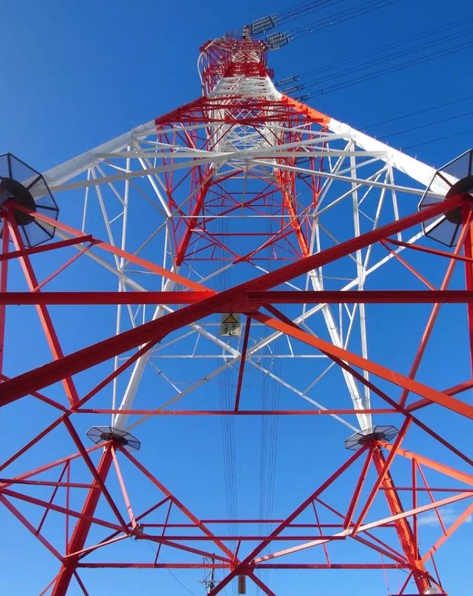 just a big high voltage tower but i love the colors. | Scrolller