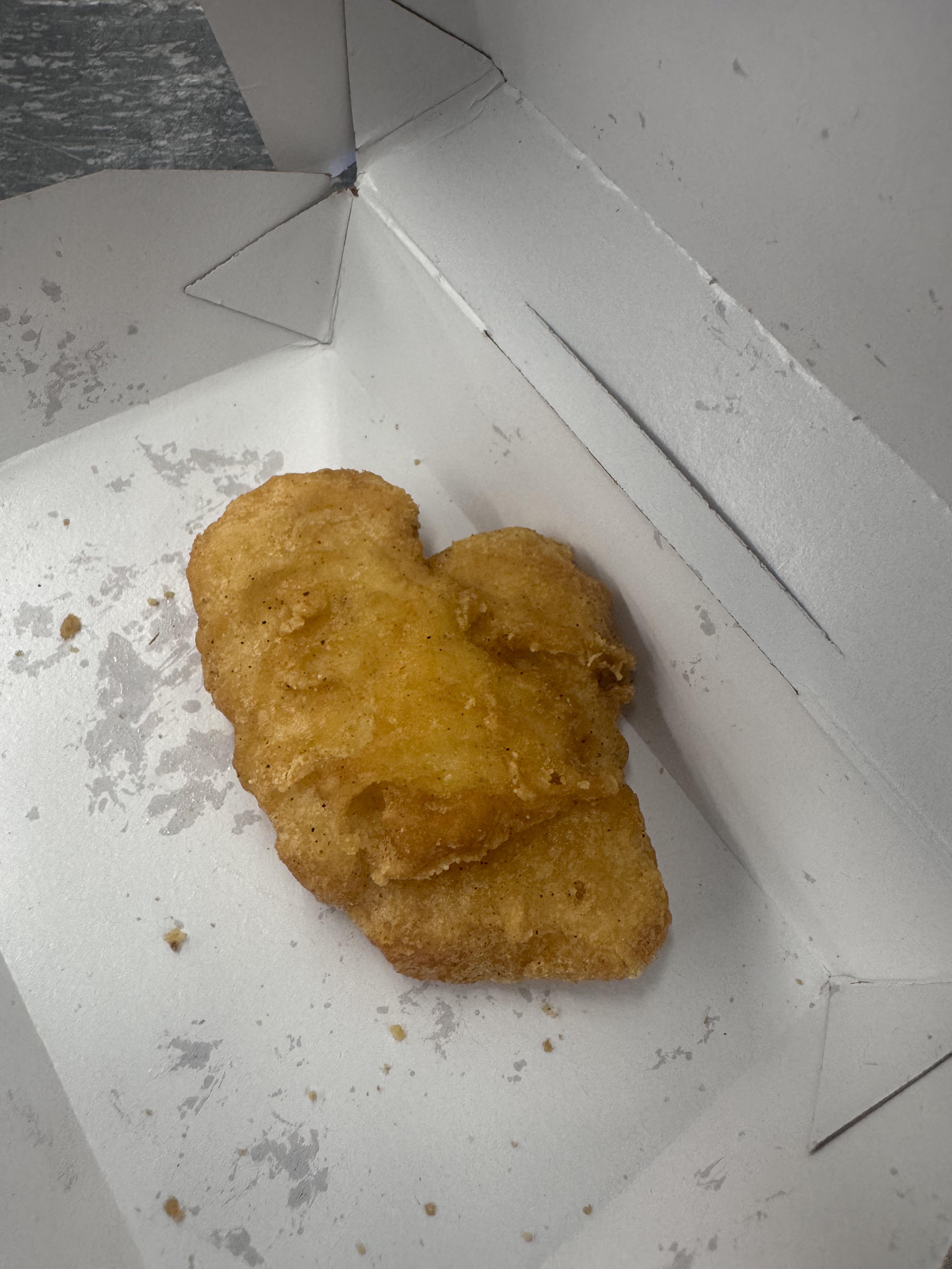 My chicken nugget looks like mitten. | Scrolller