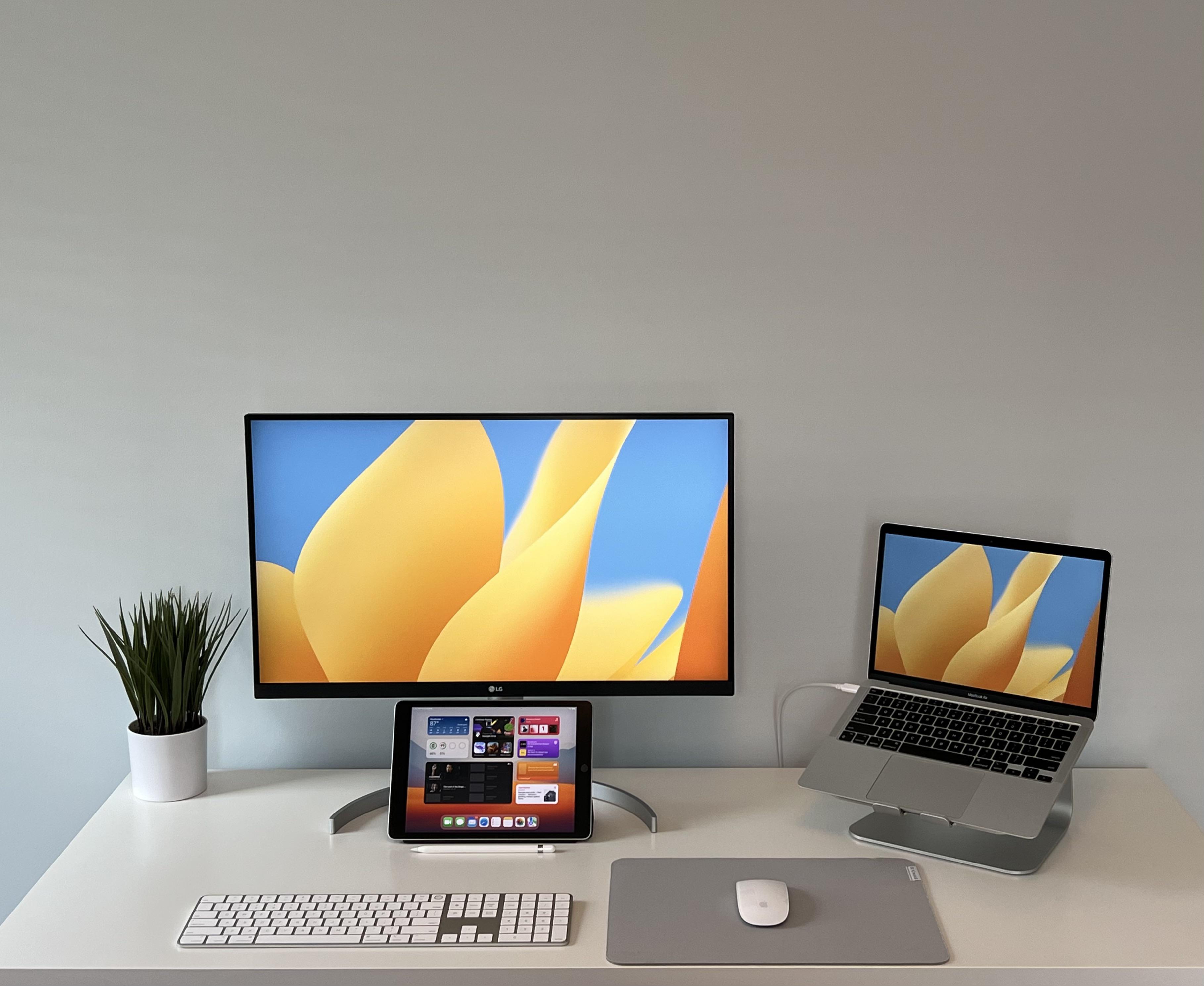 My new minimalist setup | Scrolller